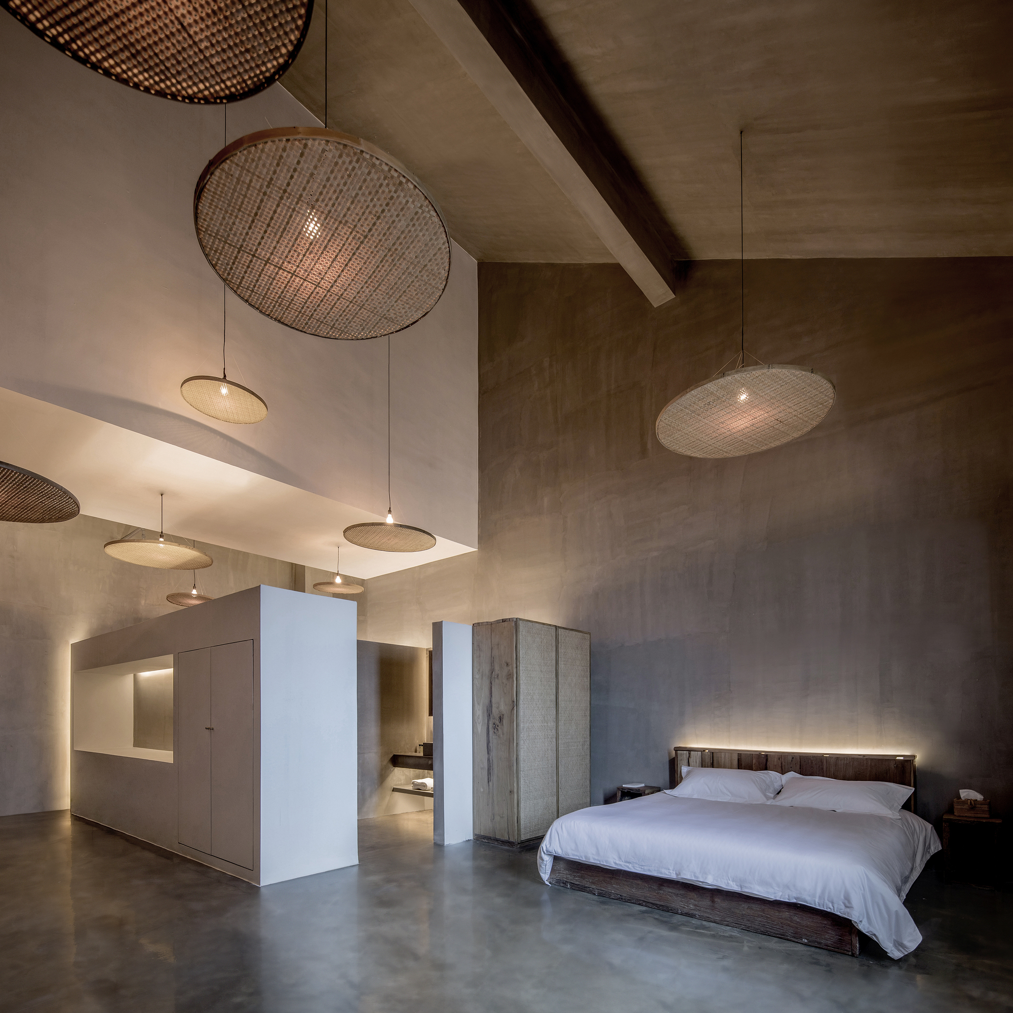 Gallery of Light & Shadow / Studio 10 - 2