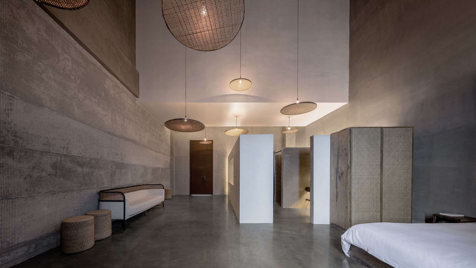 Gallery of Light & Shadow / Studio 10 - 3