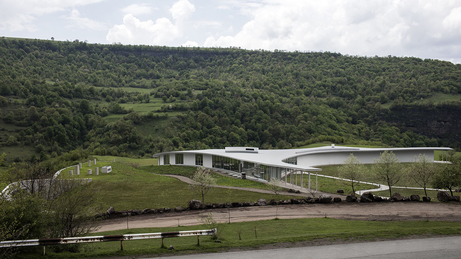 Gallery of Smart Center / Studio Paul Kaloustian - 6