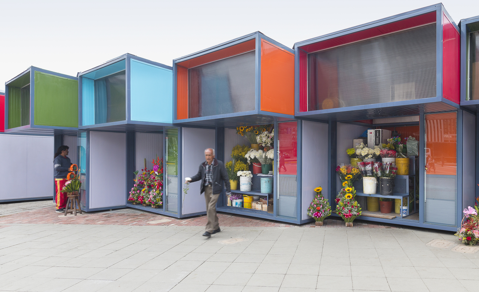 Gallery of Markets: Examples in Plan and Section - 23