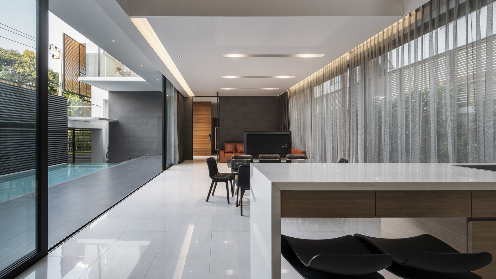 Gallery of Sukhumvit 91 House / Archimontage Design Fields ...