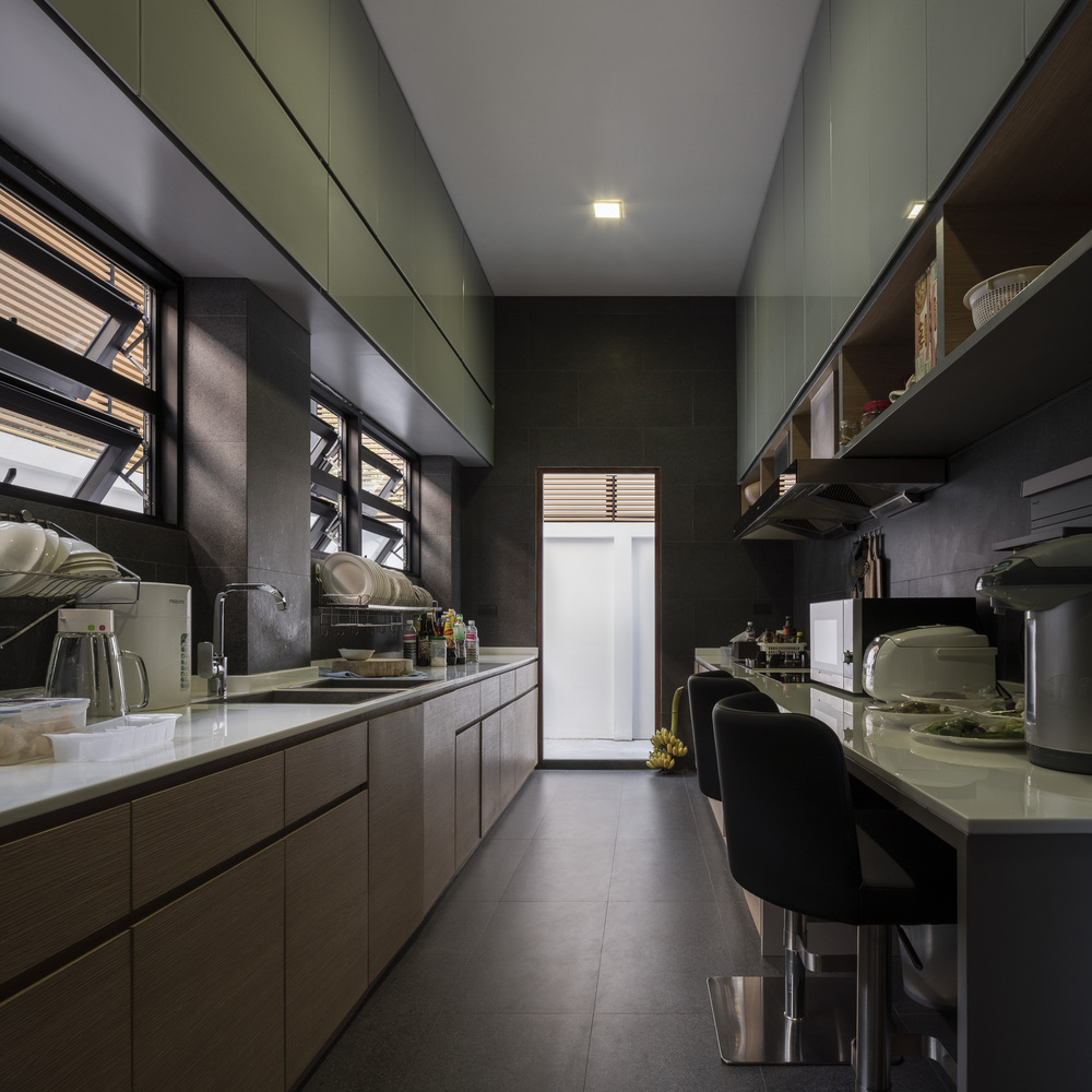 Gallery of Sukhumvit 91 House / Archimontage Design Fields ...