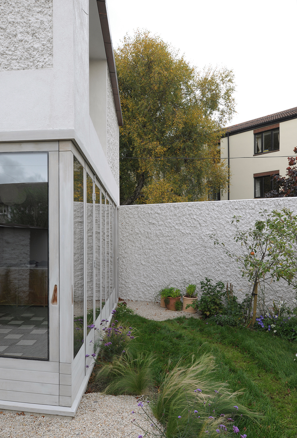 Gallery of A House in a Garden / David Leech Architects - 9