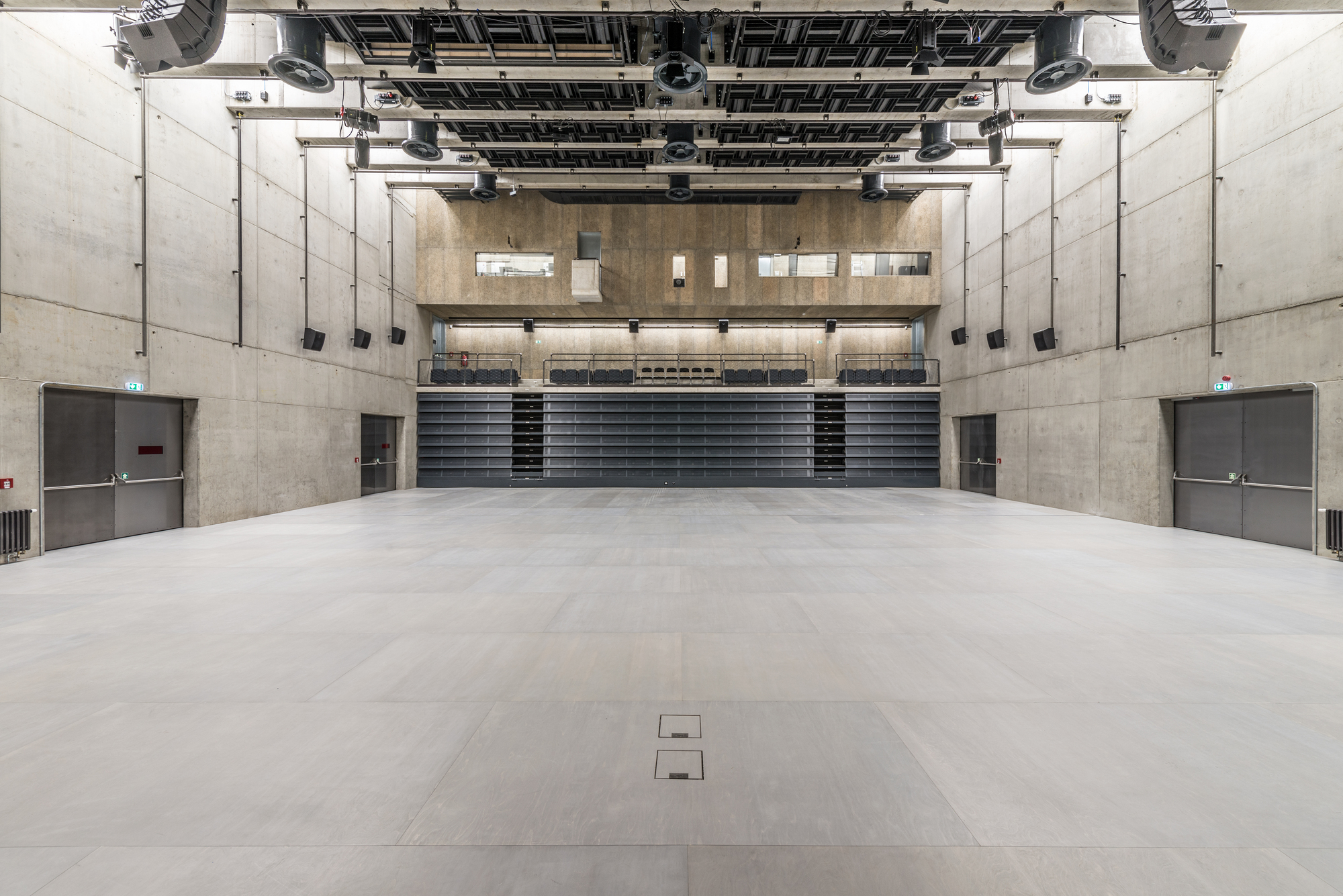 Gallery of Centre for Contemporary Art DOX+ / Petr Hajek Architekti - 11