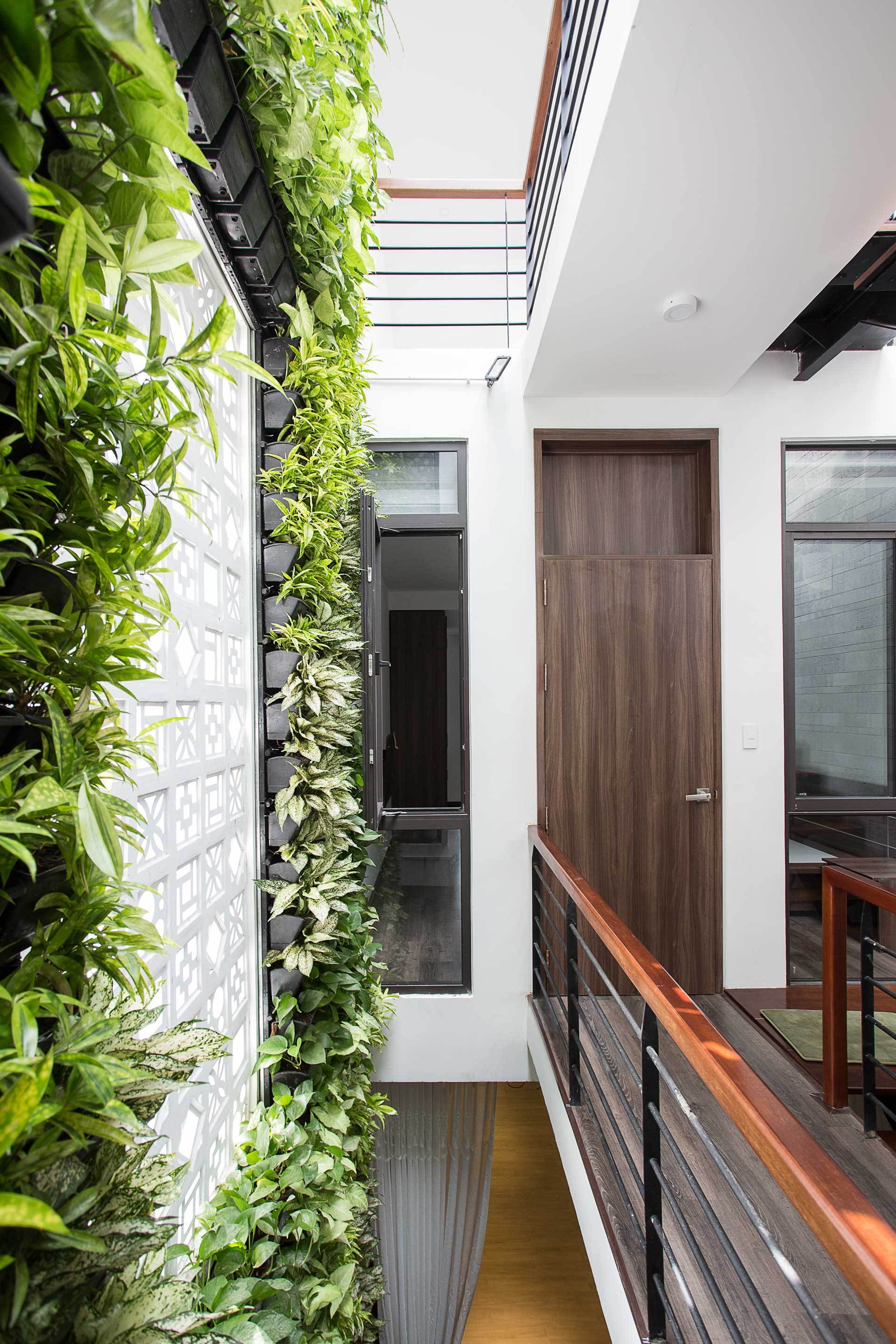 Gallery of ThuBao's House / 85 Design - 31