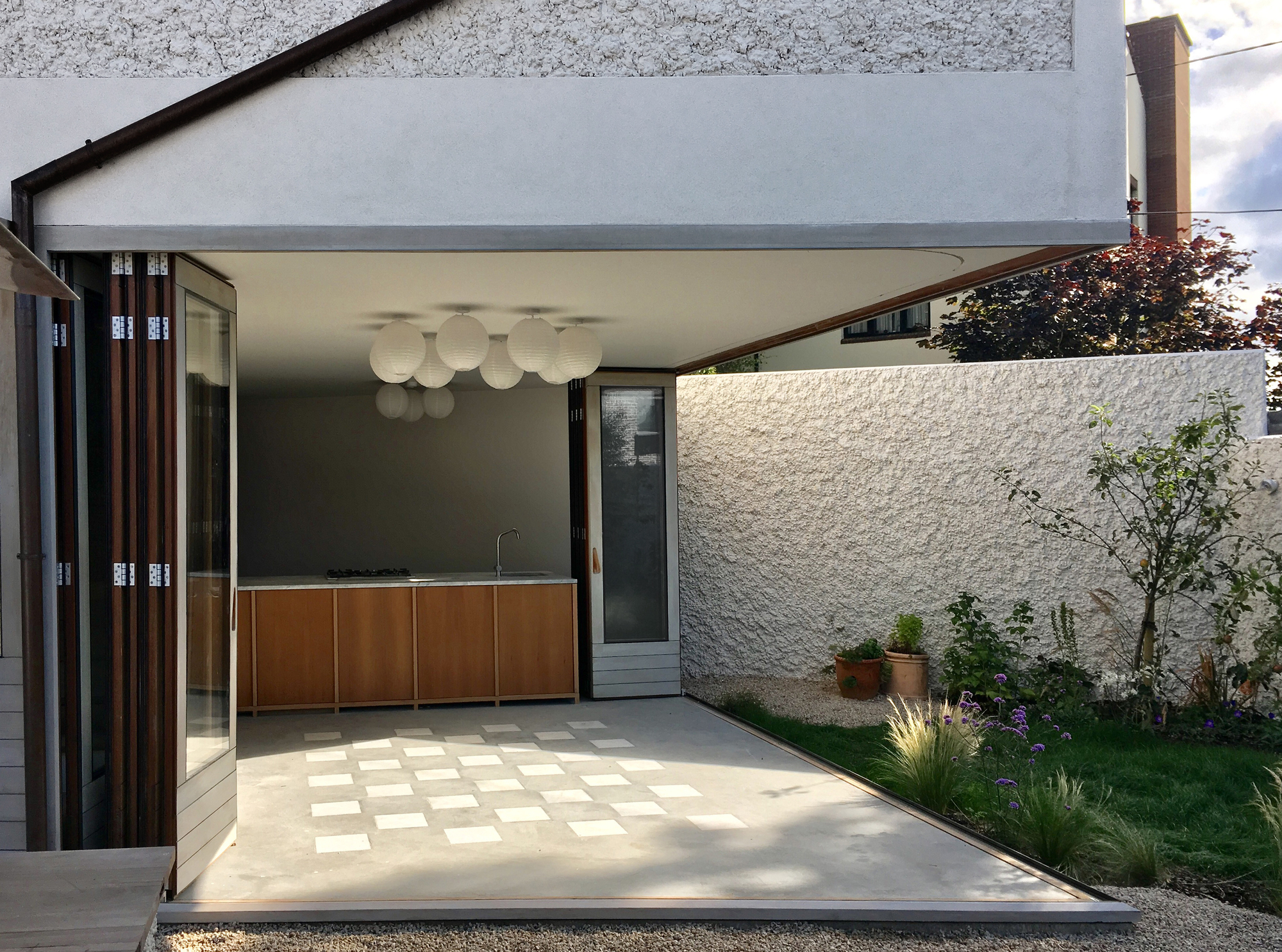 Gallery of A House in a Garden / David Leech Architects - 19