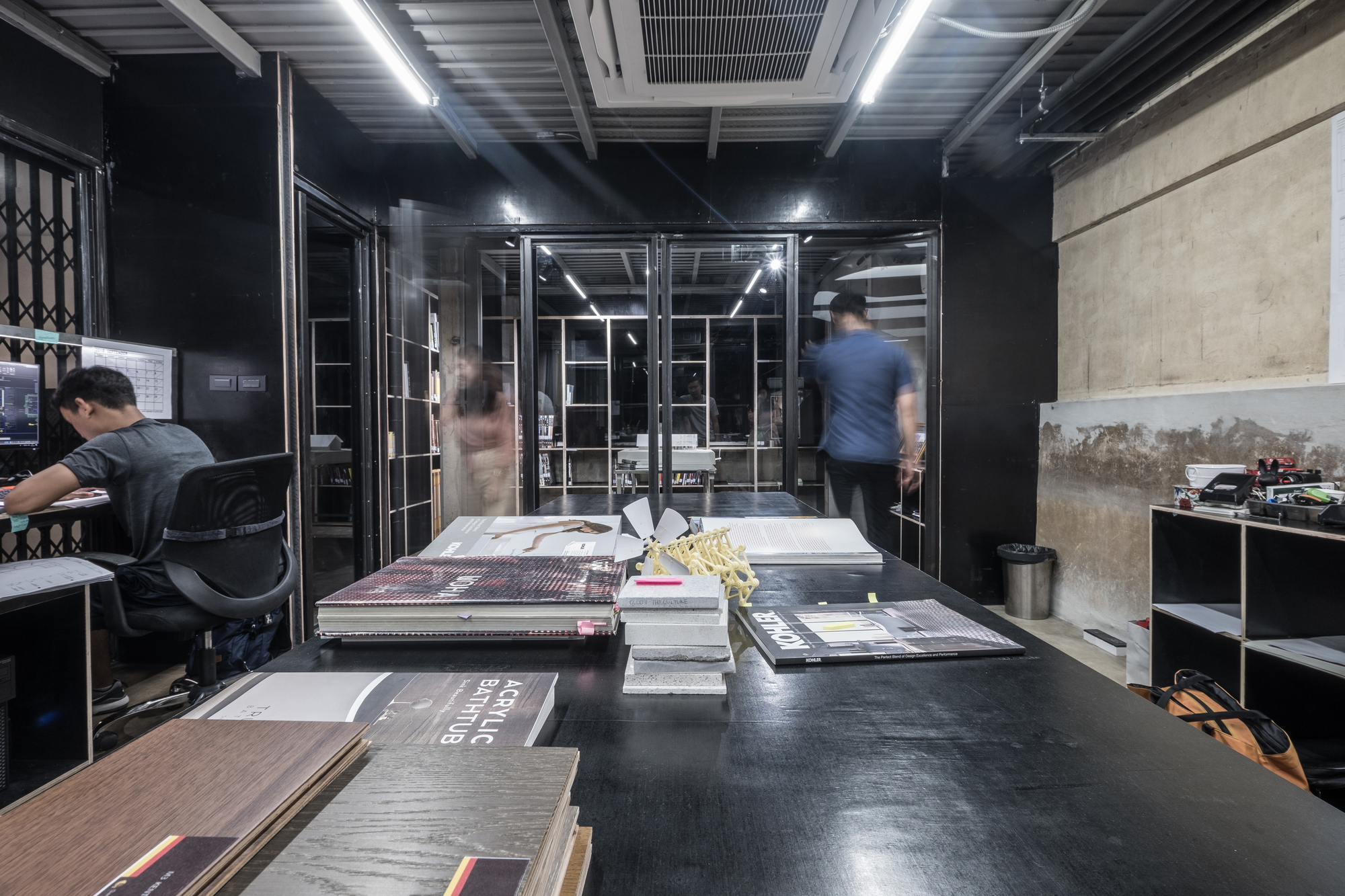 Gallery of CC Office / Creative Crews - 6