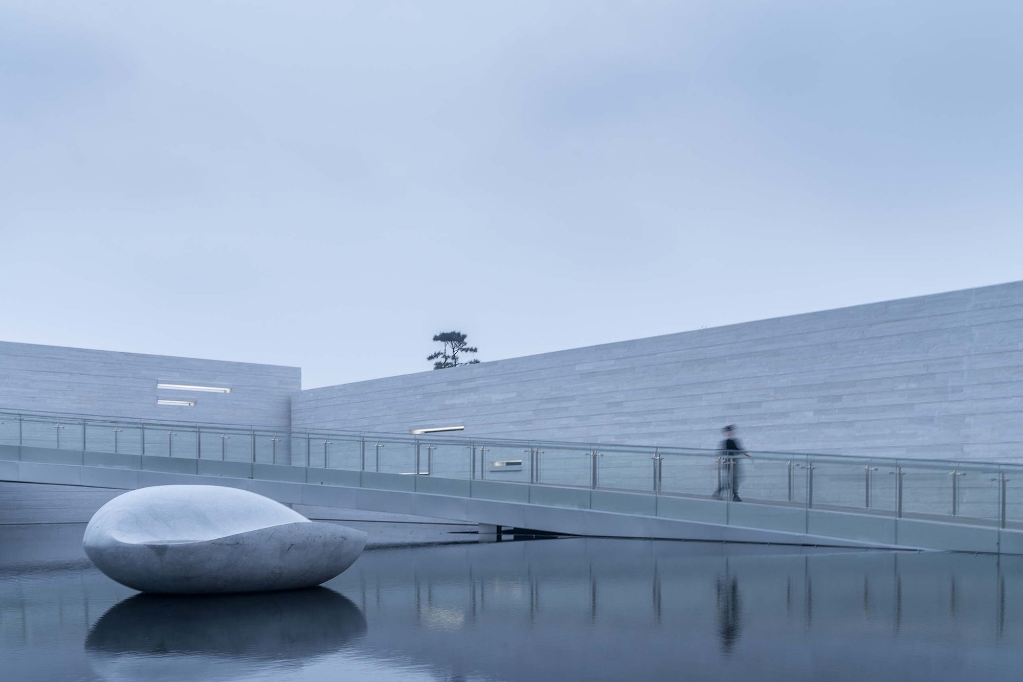 Gallery of Waterfront Art Gallery / Lacime Architects - 17