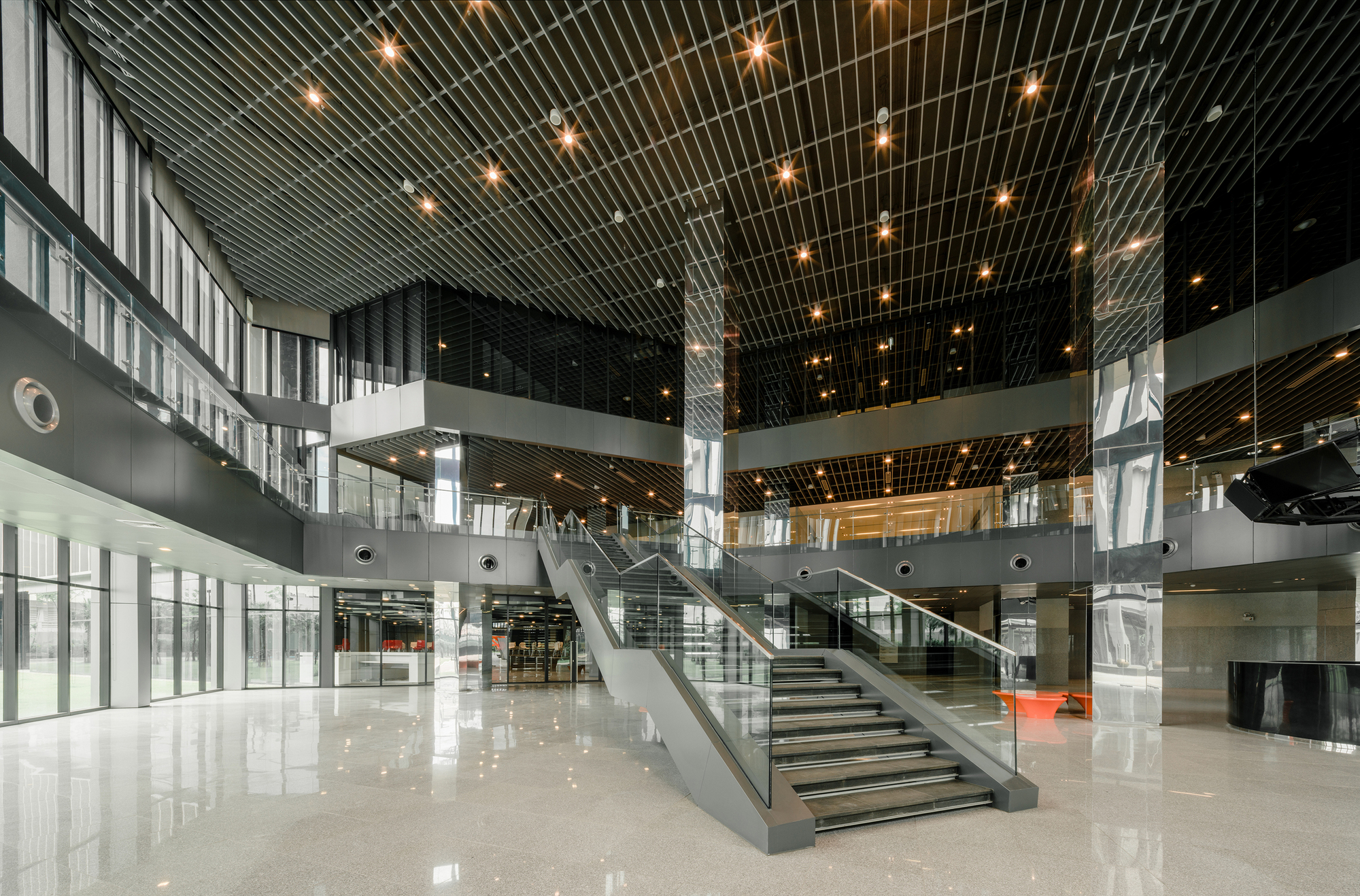 Gallery of Cat New Headquarter Office Building / Plan Architect - 11