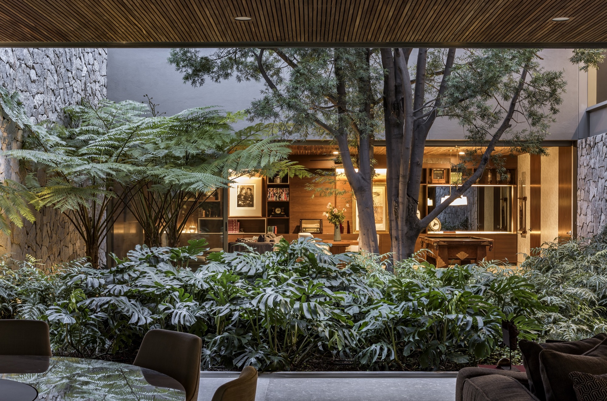 Gallery of VR House / Alexanderson Arquitectos - 7