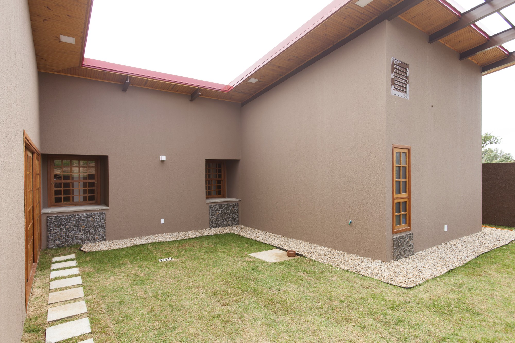 Gallery of Laguna House / AUÁ arquitetos - 12