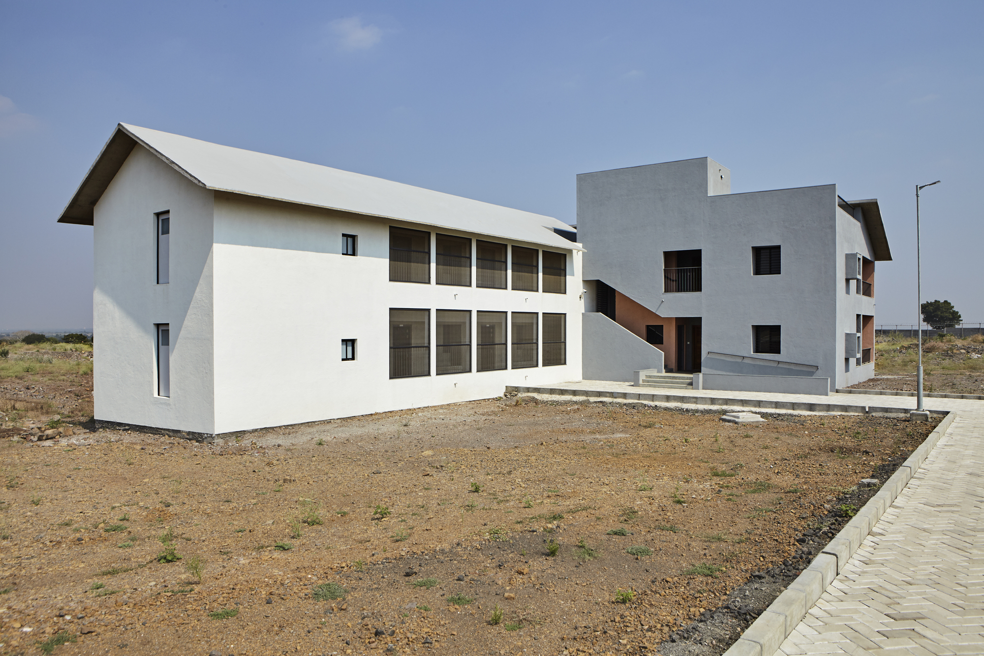 Gallery of Girls Home / DCOOP Architects - 7