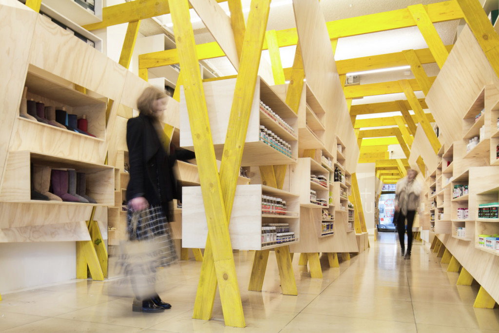 Gallery of Retail Stores Under 100 Square Meters: Examples in Plan and ...