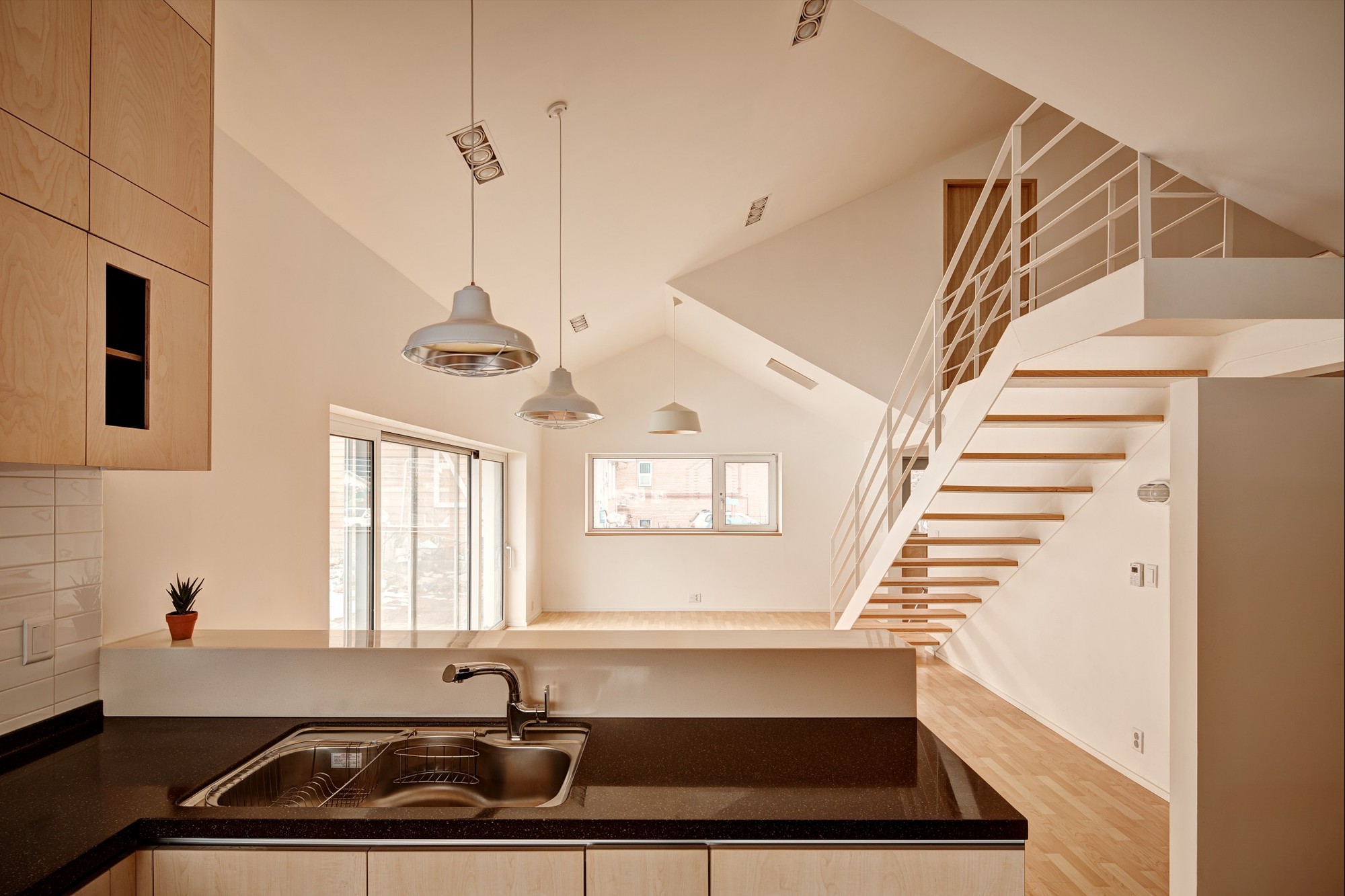 Gallery of Paju Brave House / June Architect - 4