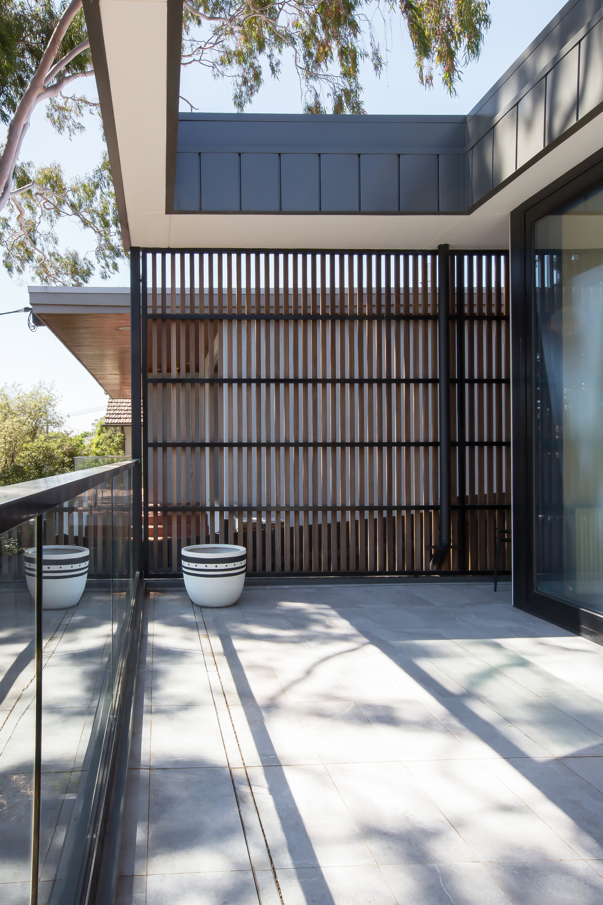 Gallery of Kew East House / Jost Architects - 24