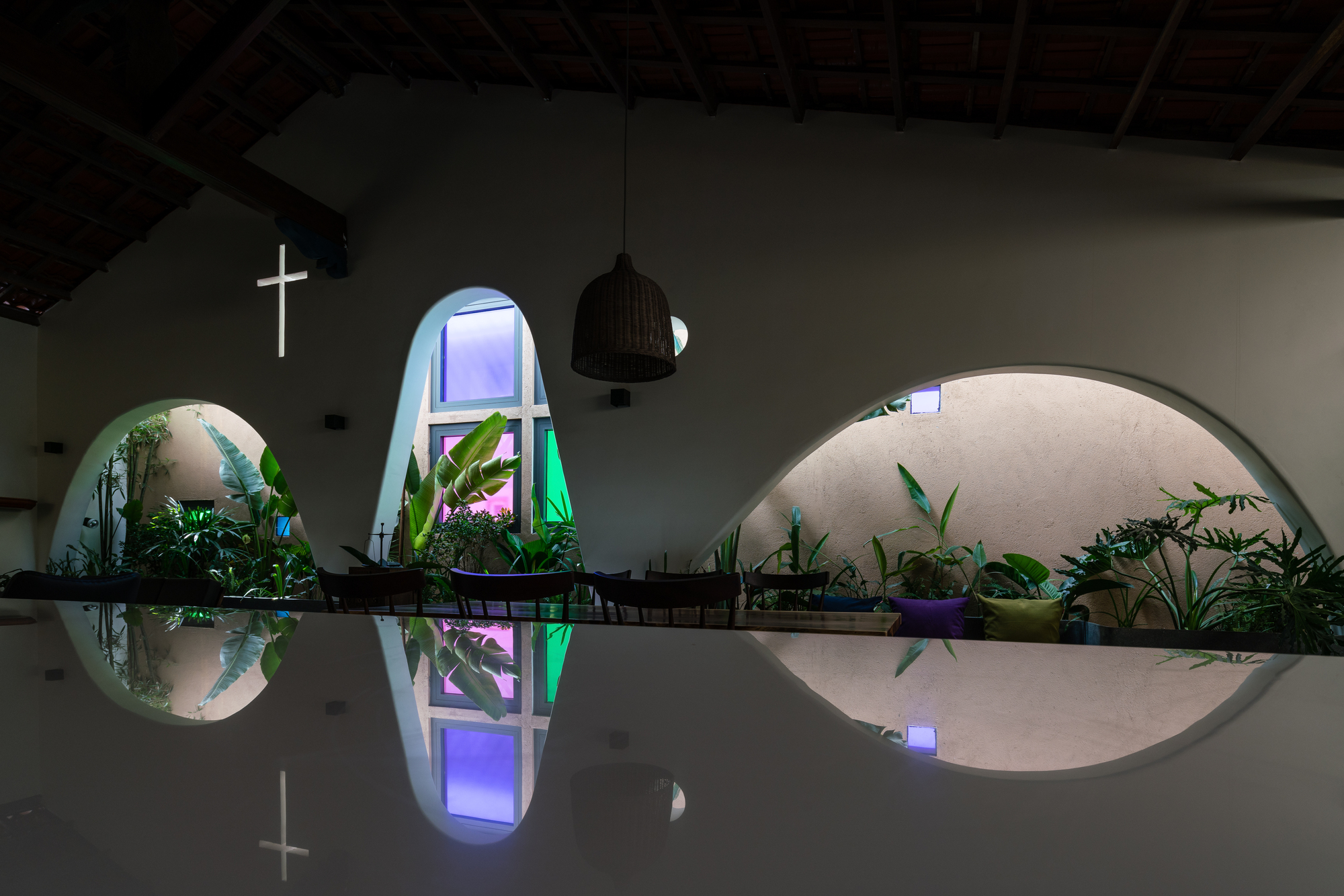 Gallery of Lan House / H2 - 24