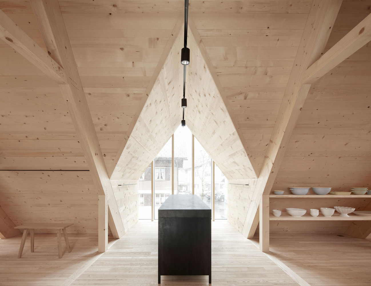 Gallery of Retail Architecture from 100 to 1000 Square Meters: Examples ...