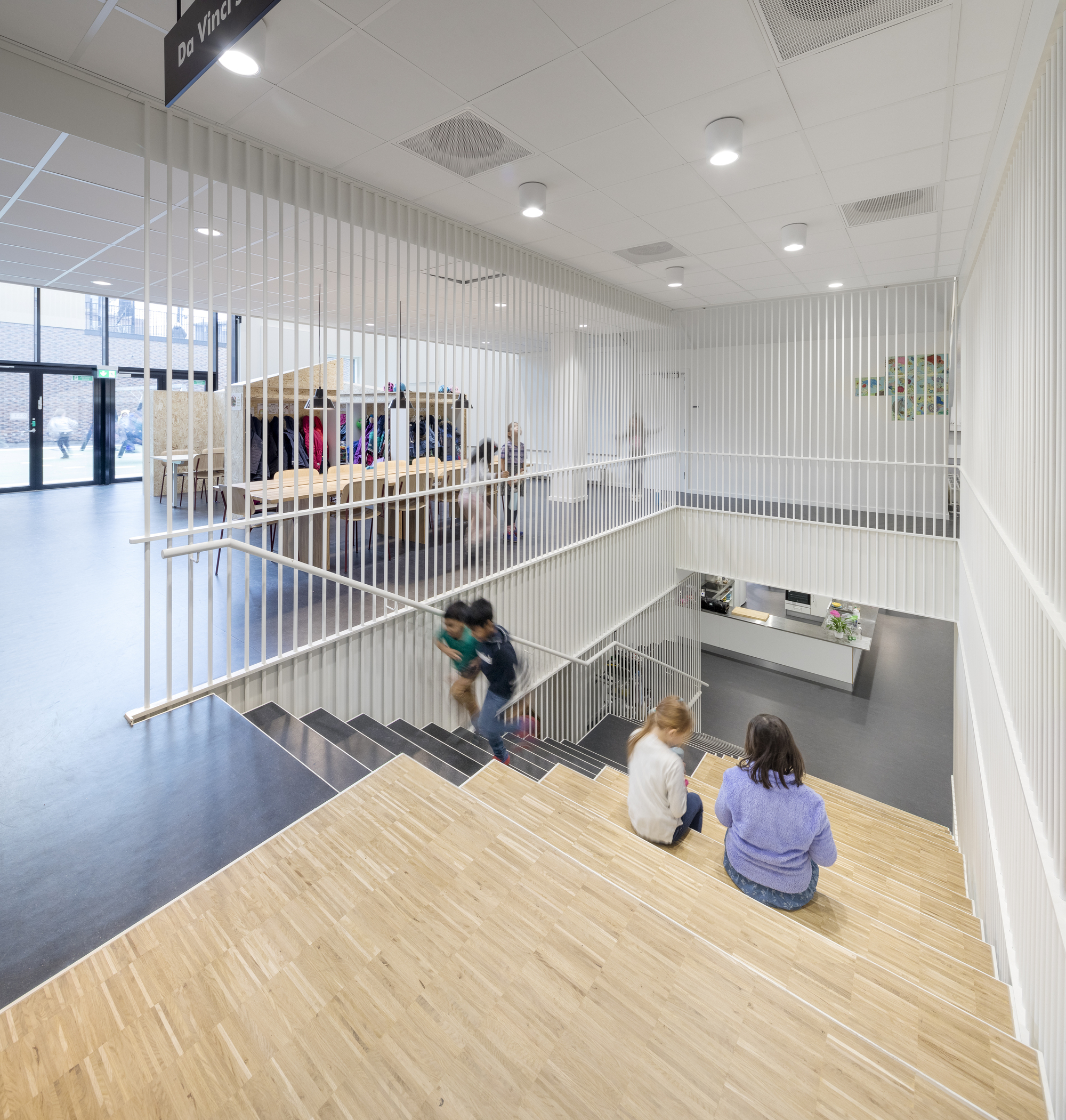 Galeria de Escola Europeia de Copenhagen / NORD Architects + Vilhelm ...