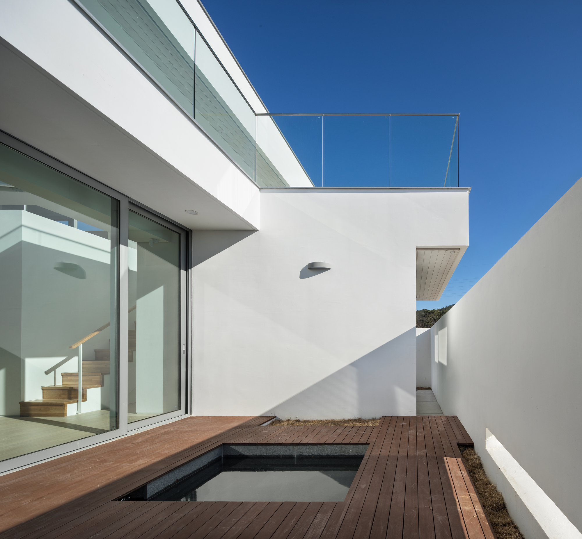 Gallery of Dugu-Dong House | / JMY architects - 3