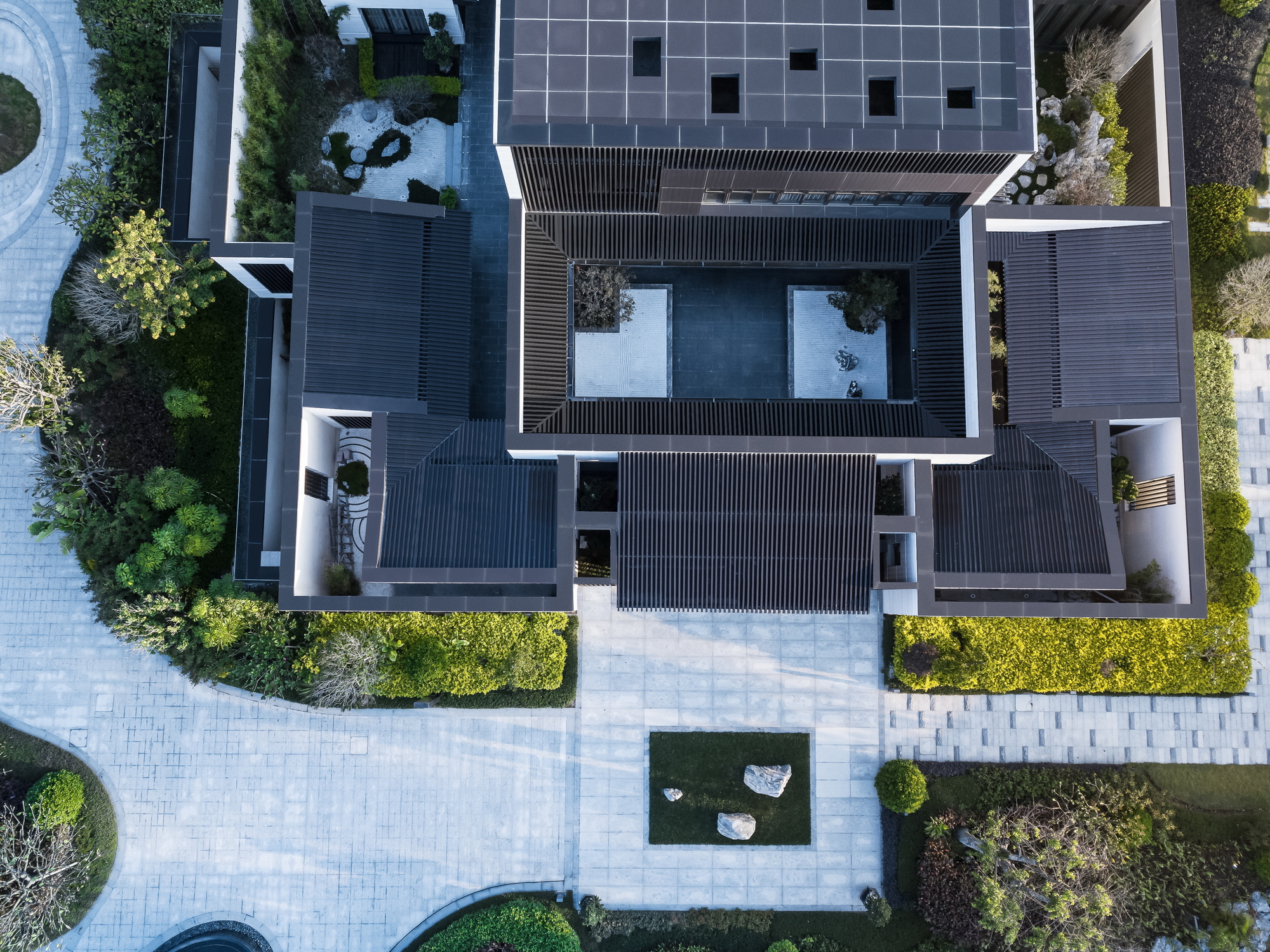 Gallery of Haiyue Community Cultural Center / L&M DESIGN LAB - 7