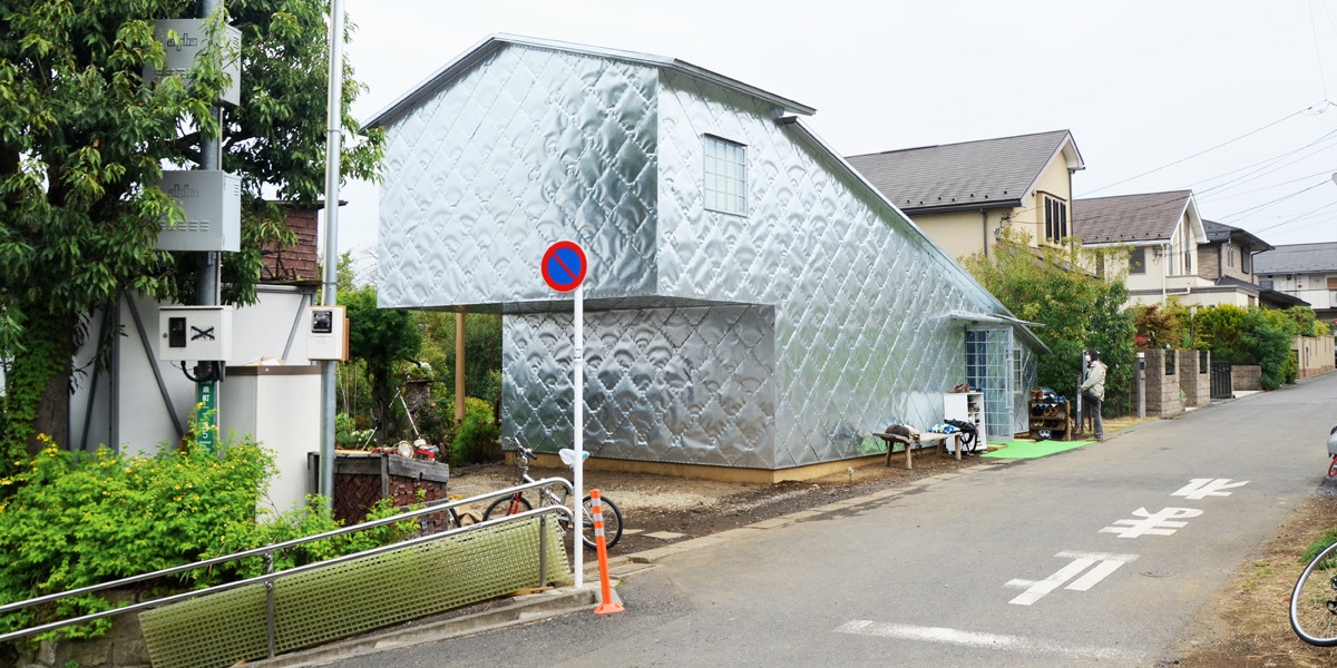Gallery of Zinc-Coated Buildings: 20 Recyclable and Durable Facades - 22