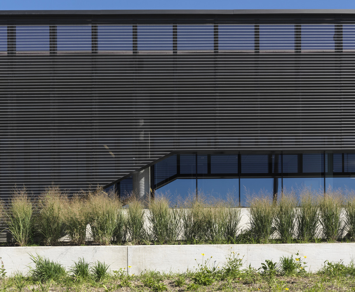 Gallery of Zinc-Coated Buildings: 20 Recyclable and Durable Facades - 18