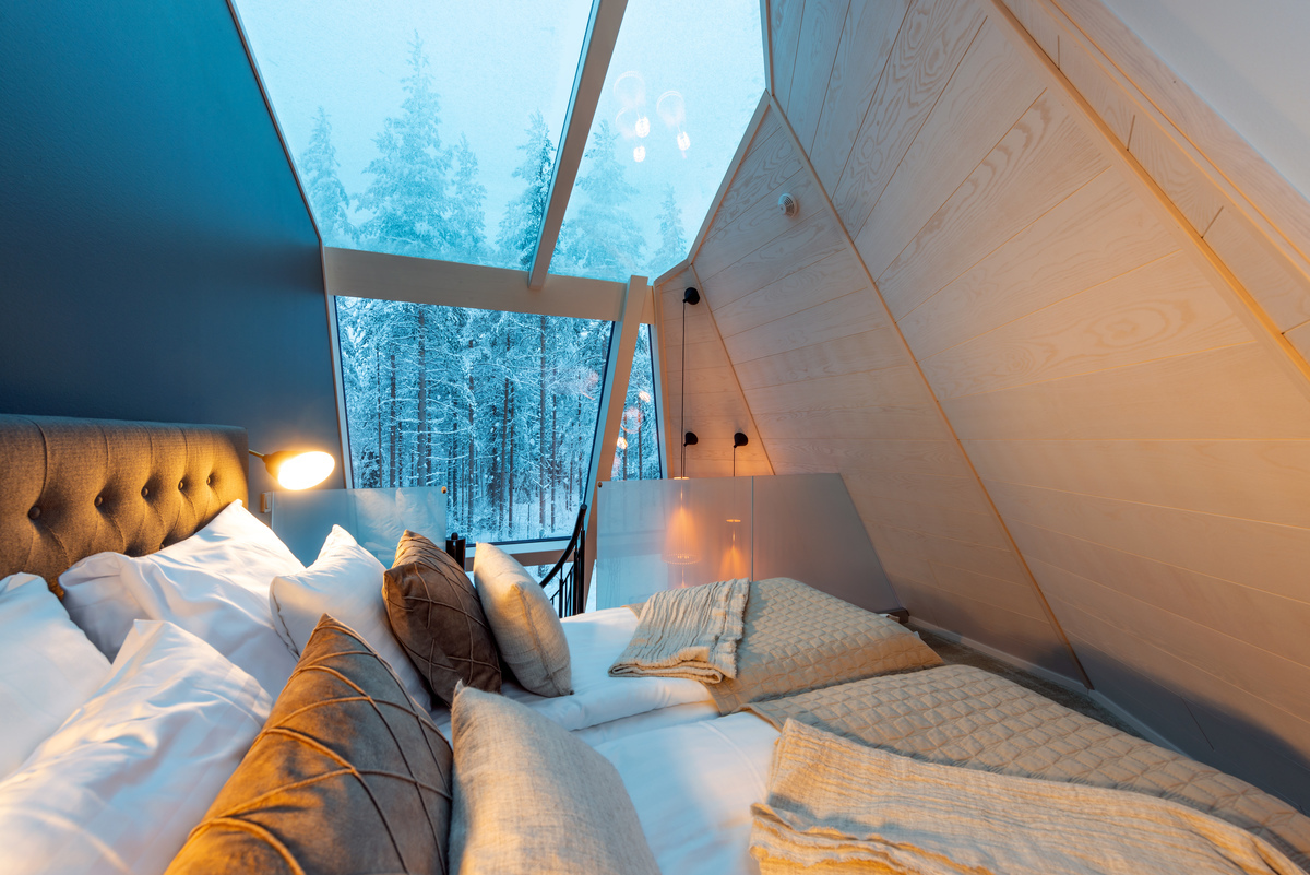 Gallery of Glass Resort / VOID Architecture - 26