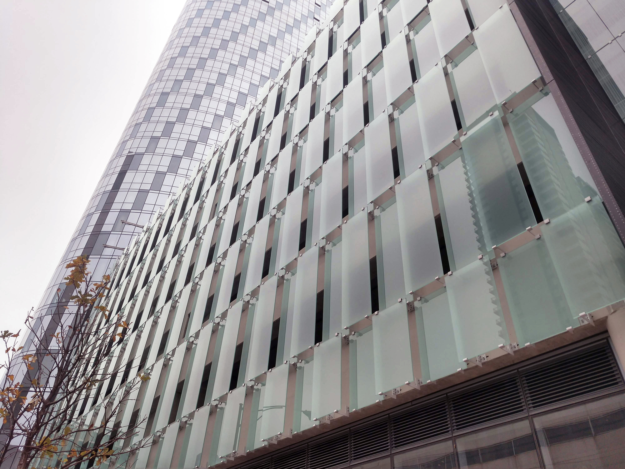 Gallery of Glass in Retail & Commercial Architecture: Texture ...