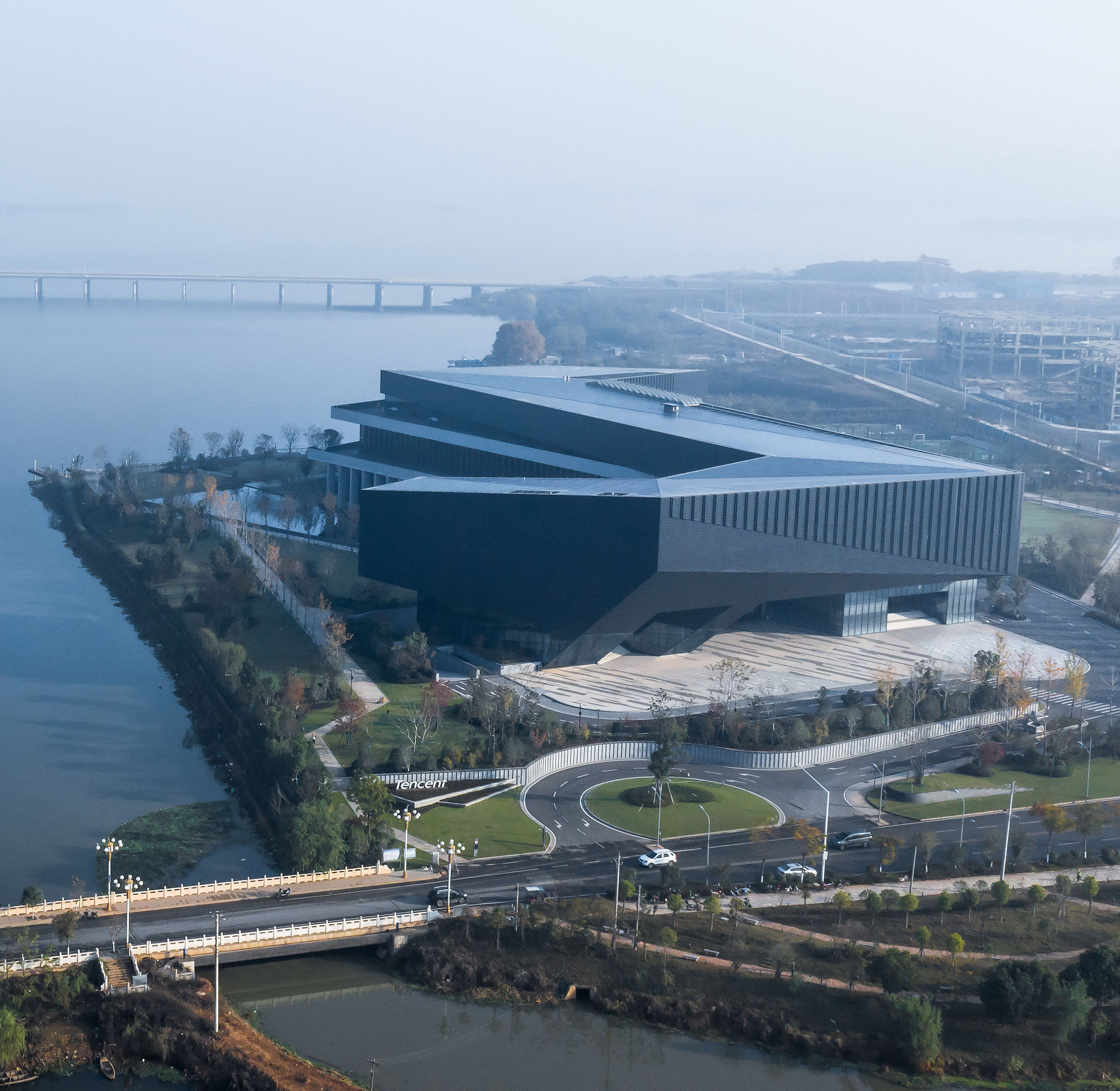 Gallery of Tencent (Wuhan) R&D Center / GN - 2