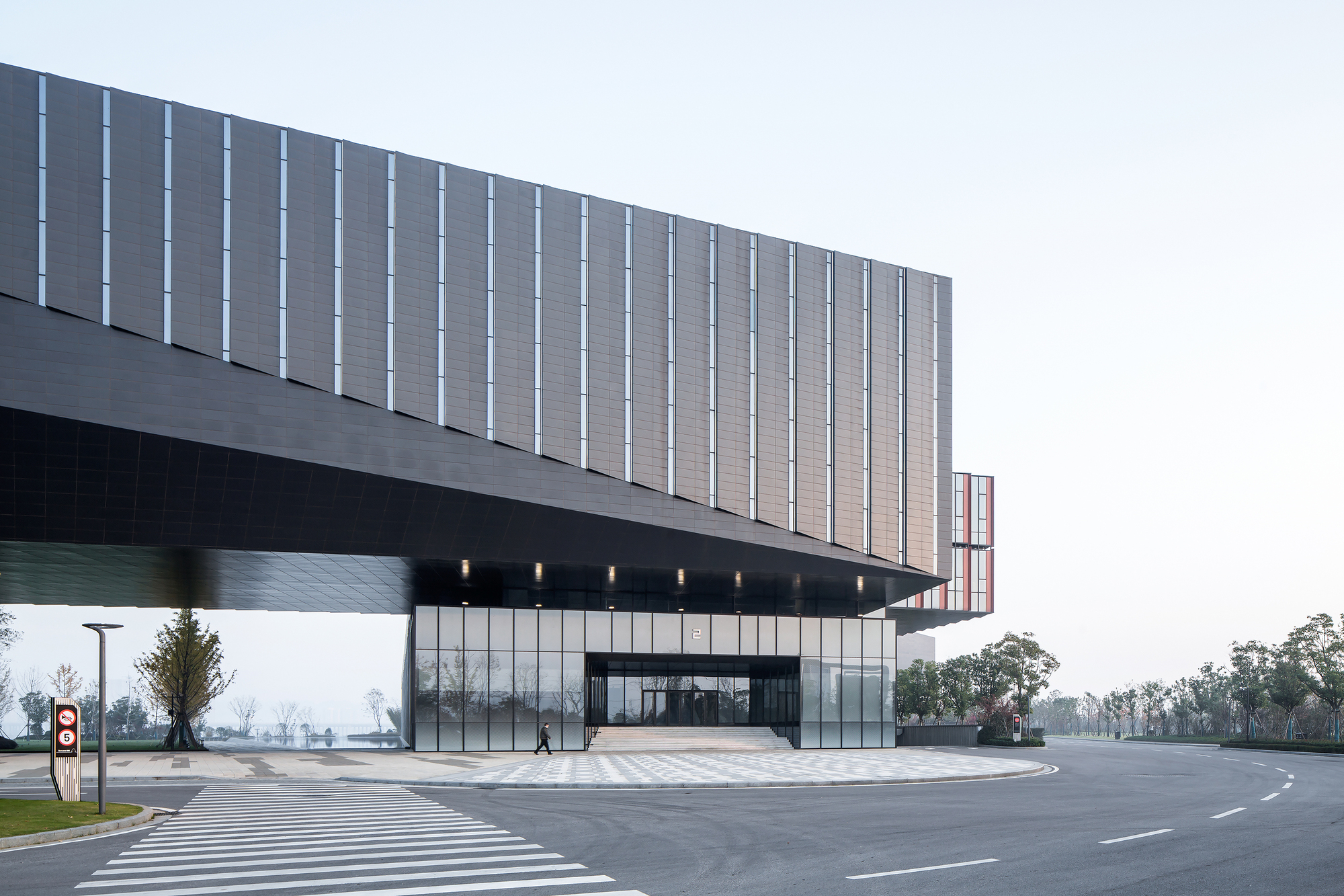 Gallery of Tencent (Wuhan) R&D Center / GN - 13