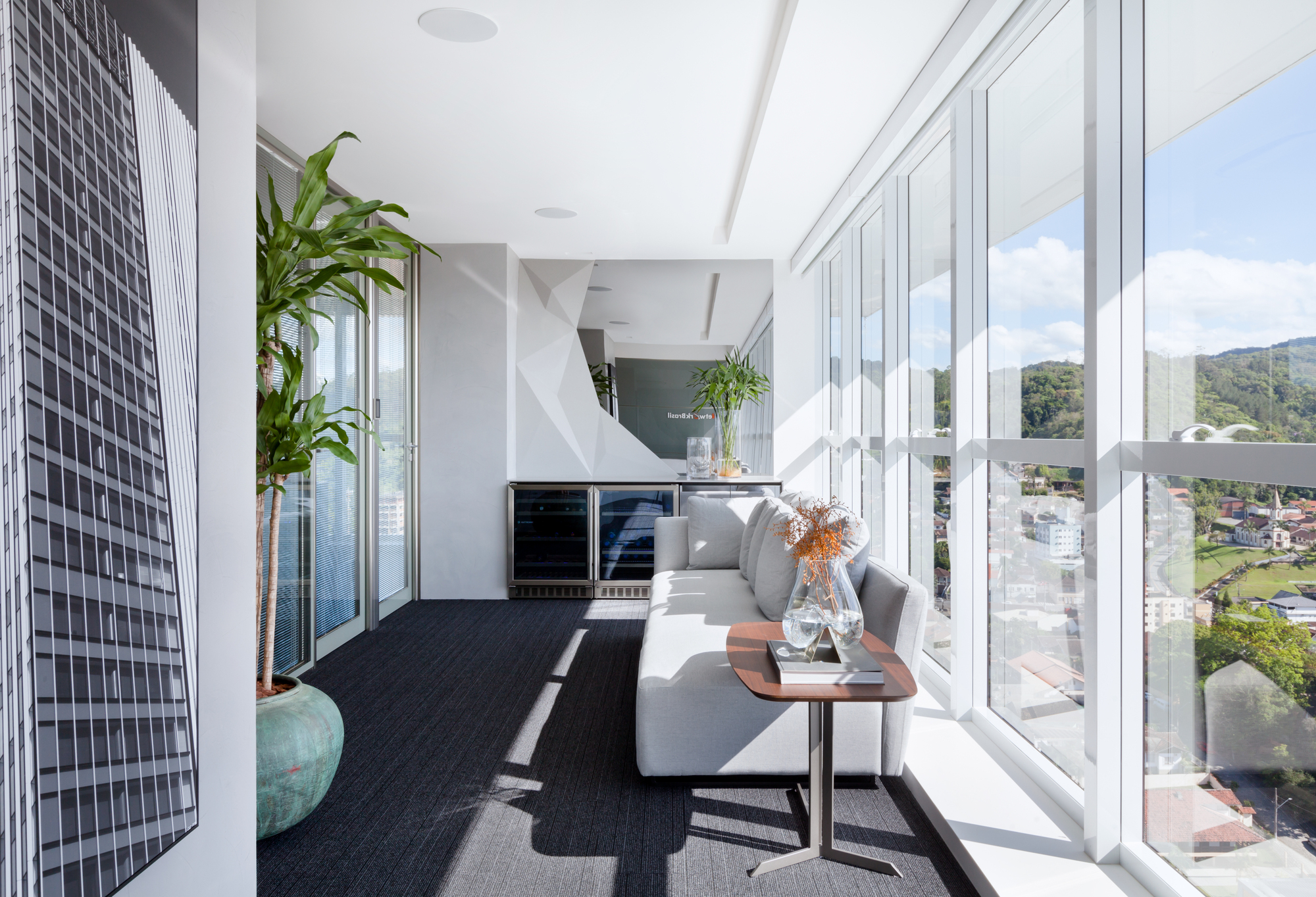 Network Brasil / Metrik Design | ArchDaily Brasil