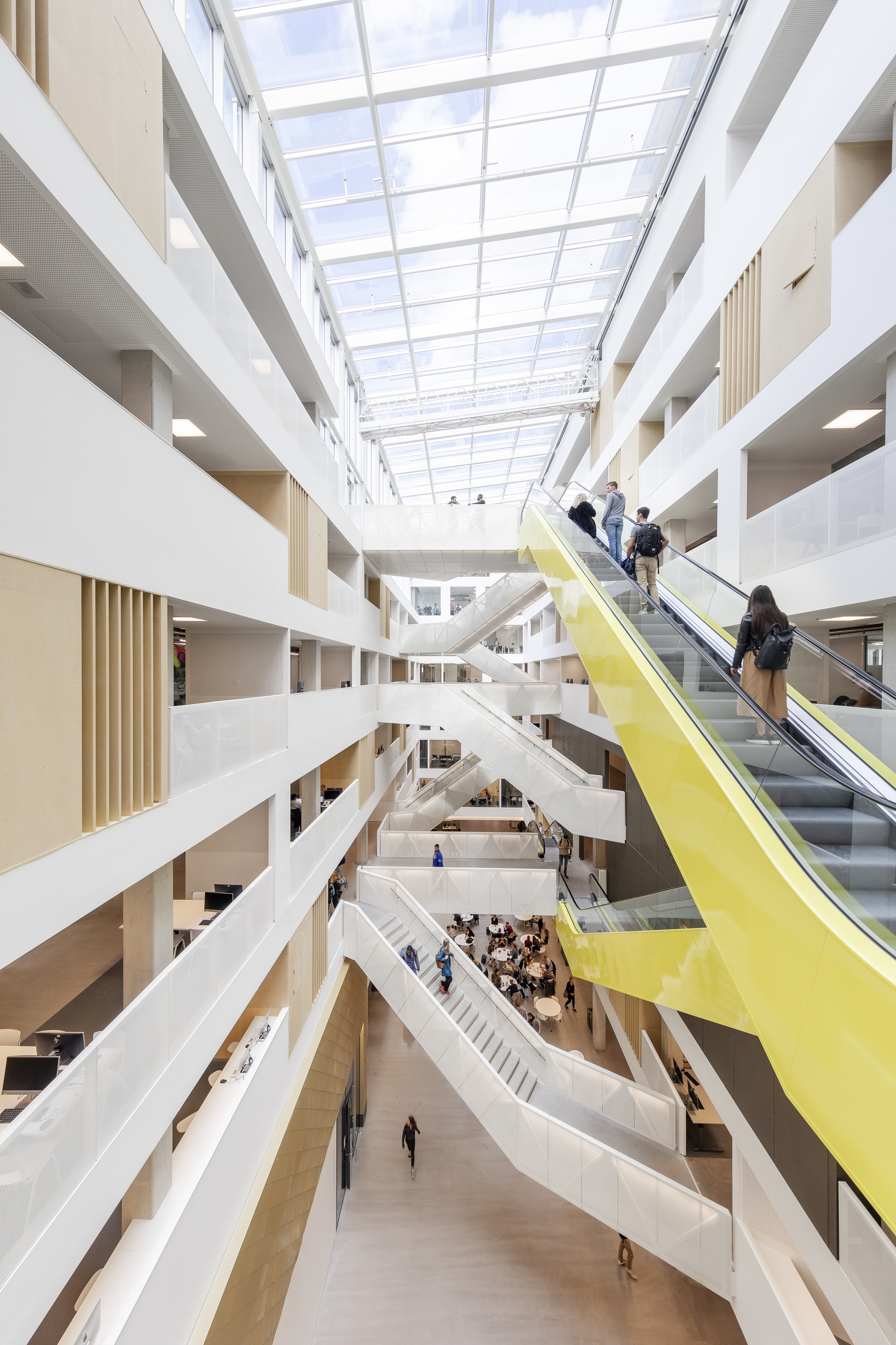 Gallery of HU University of Applied Sciences / SHL - 6