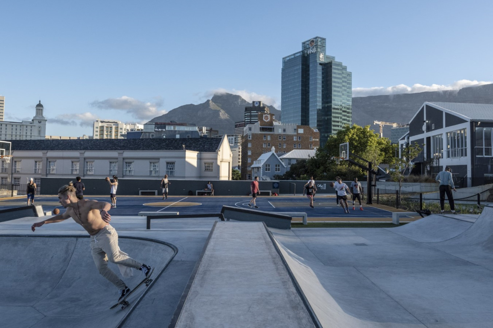 Gallery of Battery Park / dhk Architects - 8