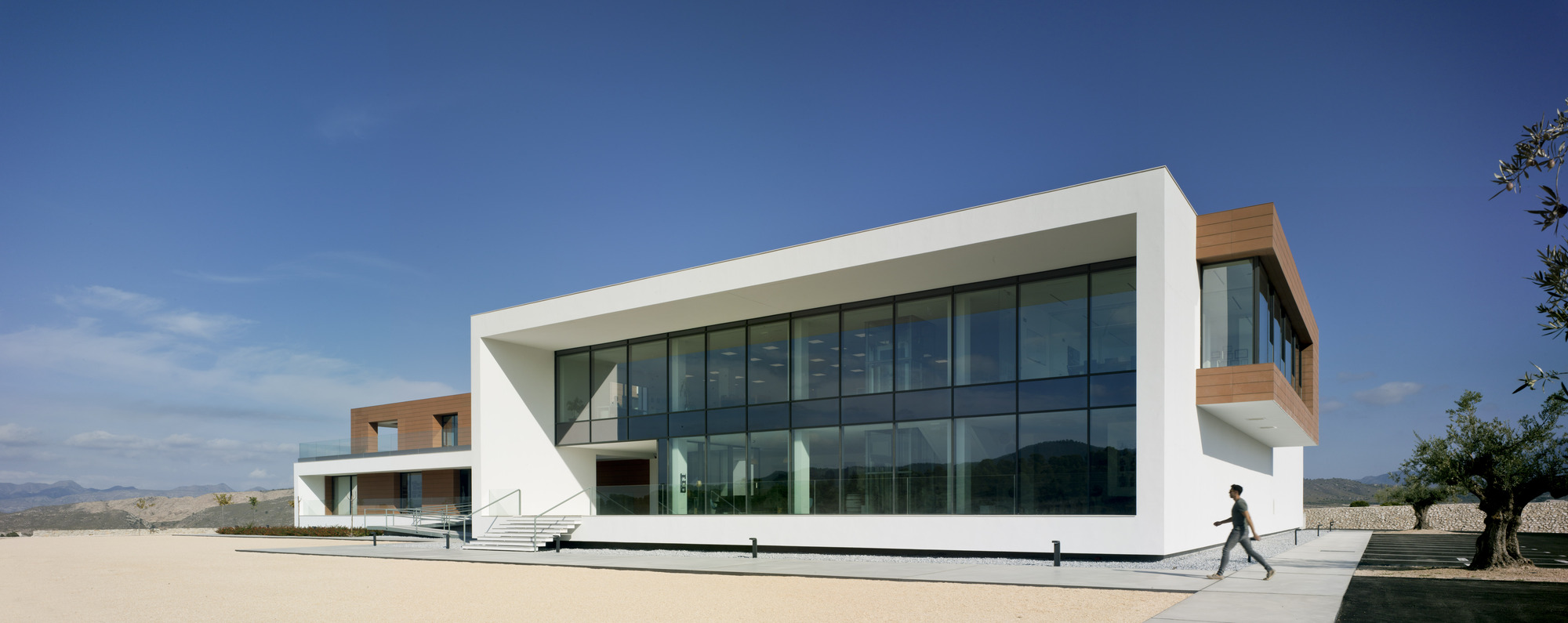 Gallery of Casa Rojo Cellar and Headquarters / Srta. Rottenmeier ...