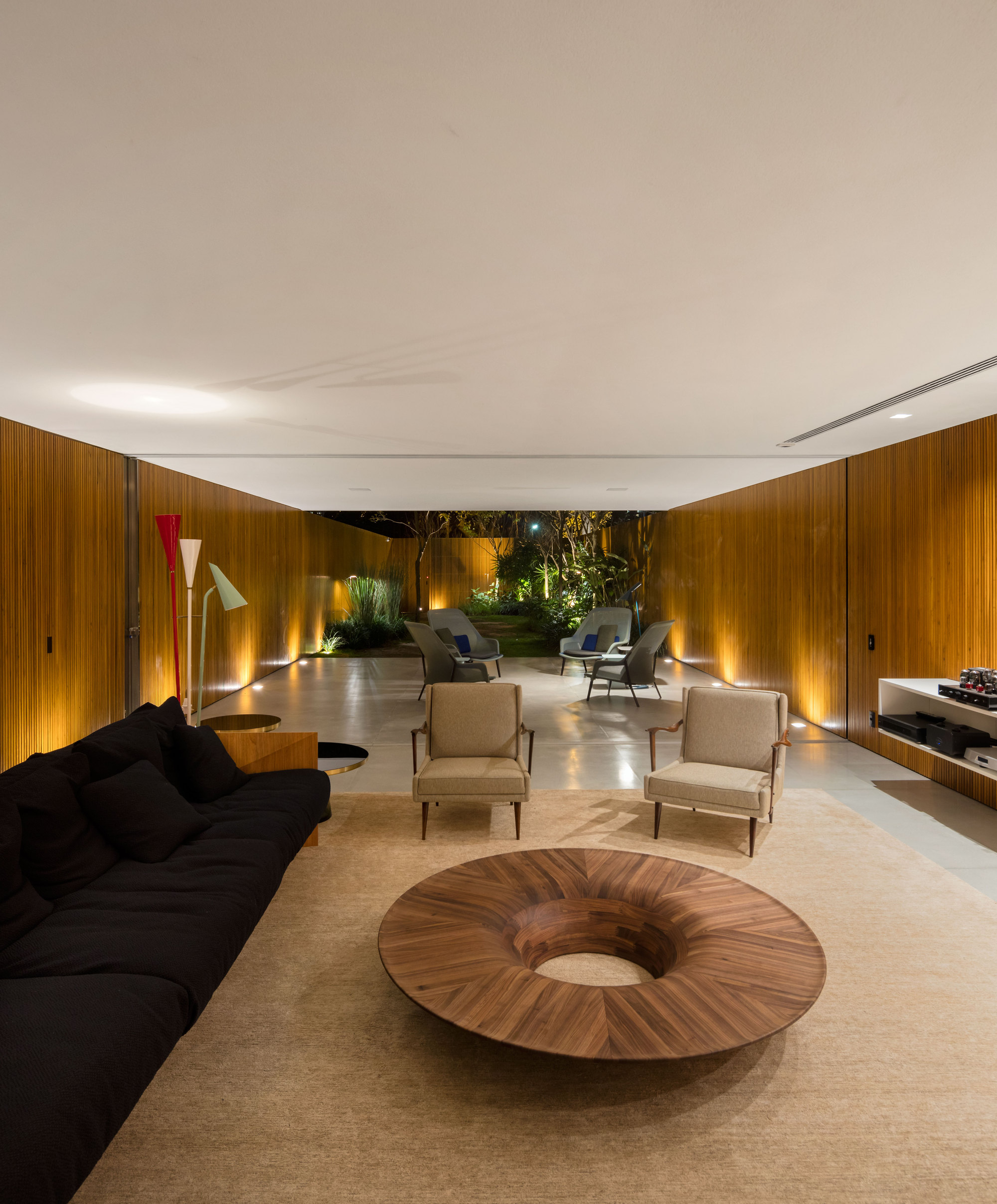 Galeria de Casa C+C / Studio MK27 - Marcio Kogan + Samanta Cafardo - 9