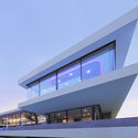 Horizontal House / Ayutt and Associates Design | ArchDaily