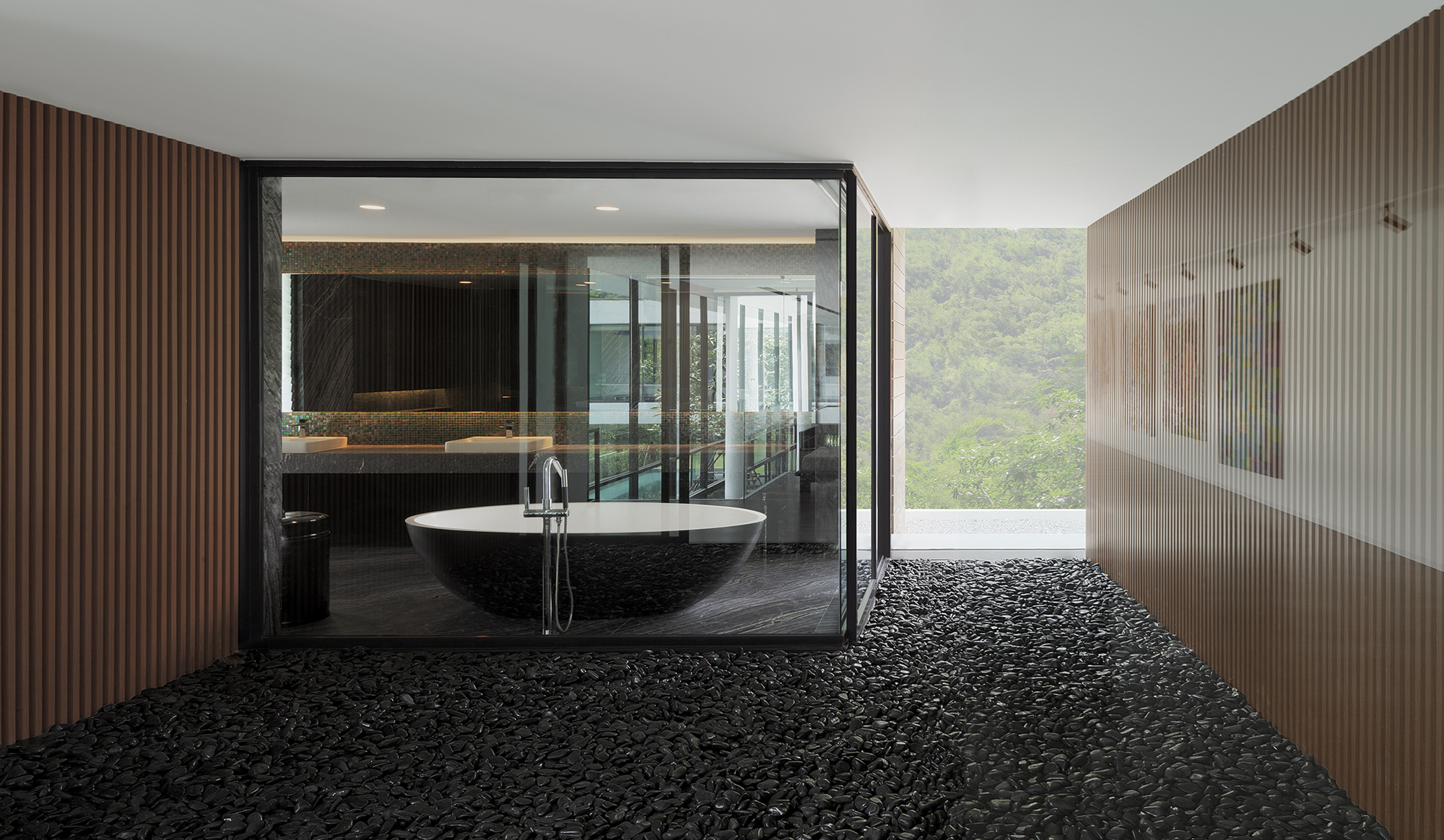 Gallery of Horizontal House / Ayutt and Associates Design - 8