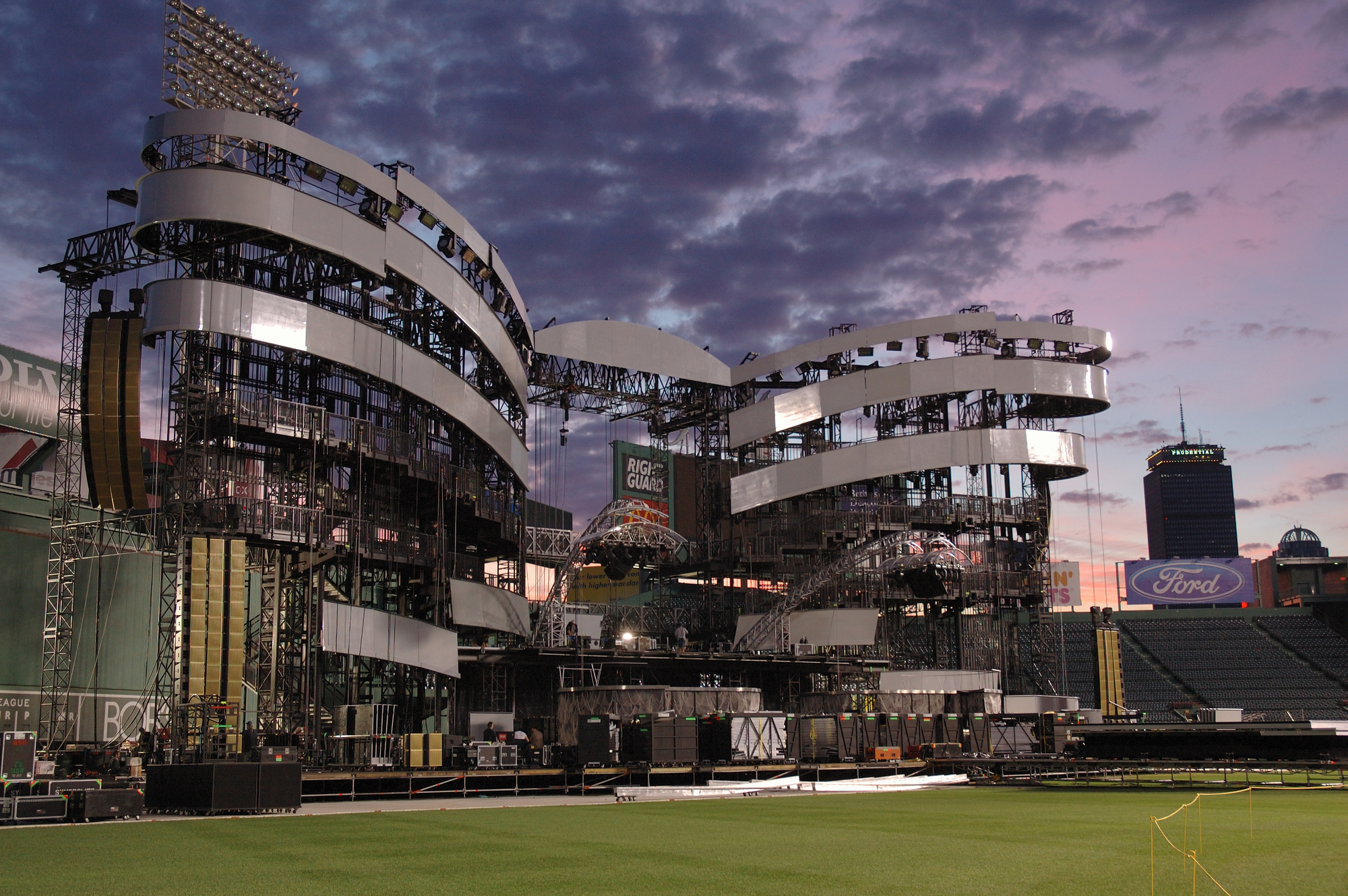 Gallery of Lights, Camera, Architecture!: Where Set Design and ...