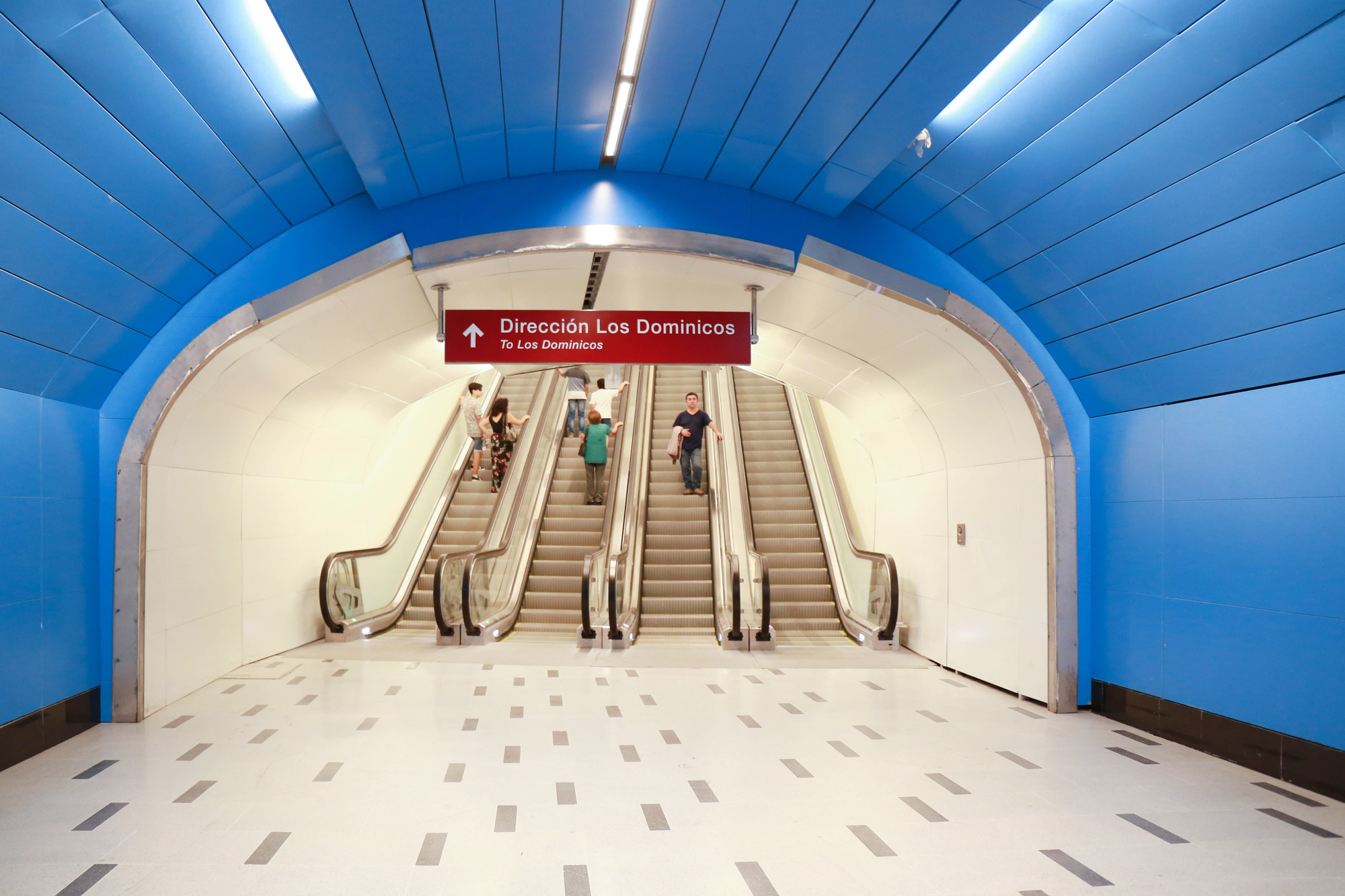 Gallery of Santiago Metro Line 3 Captured by María González - 4