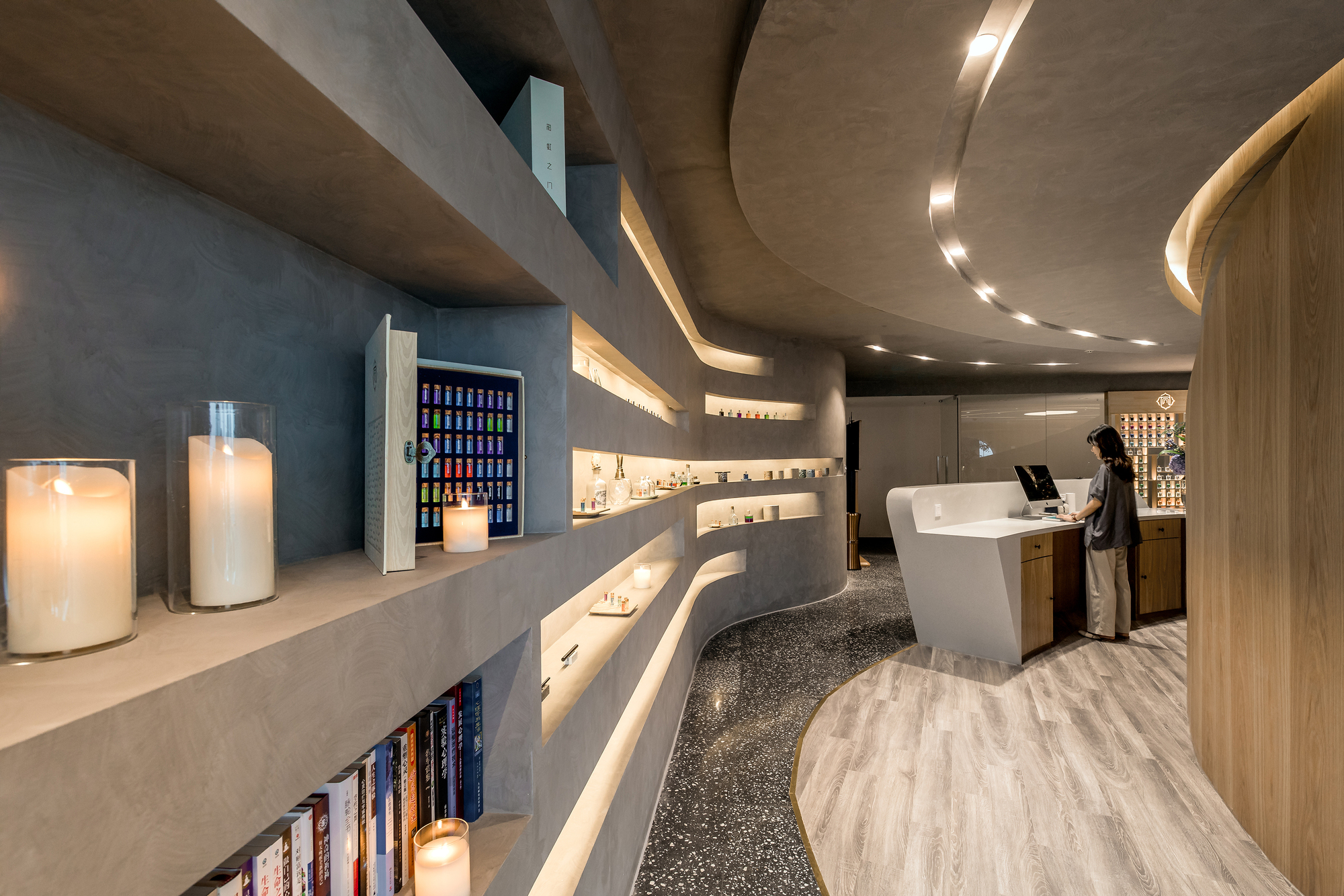 Gallery of Rainbow Arches Energy Salon Shanghai Flagship Store / BEHIVE ...