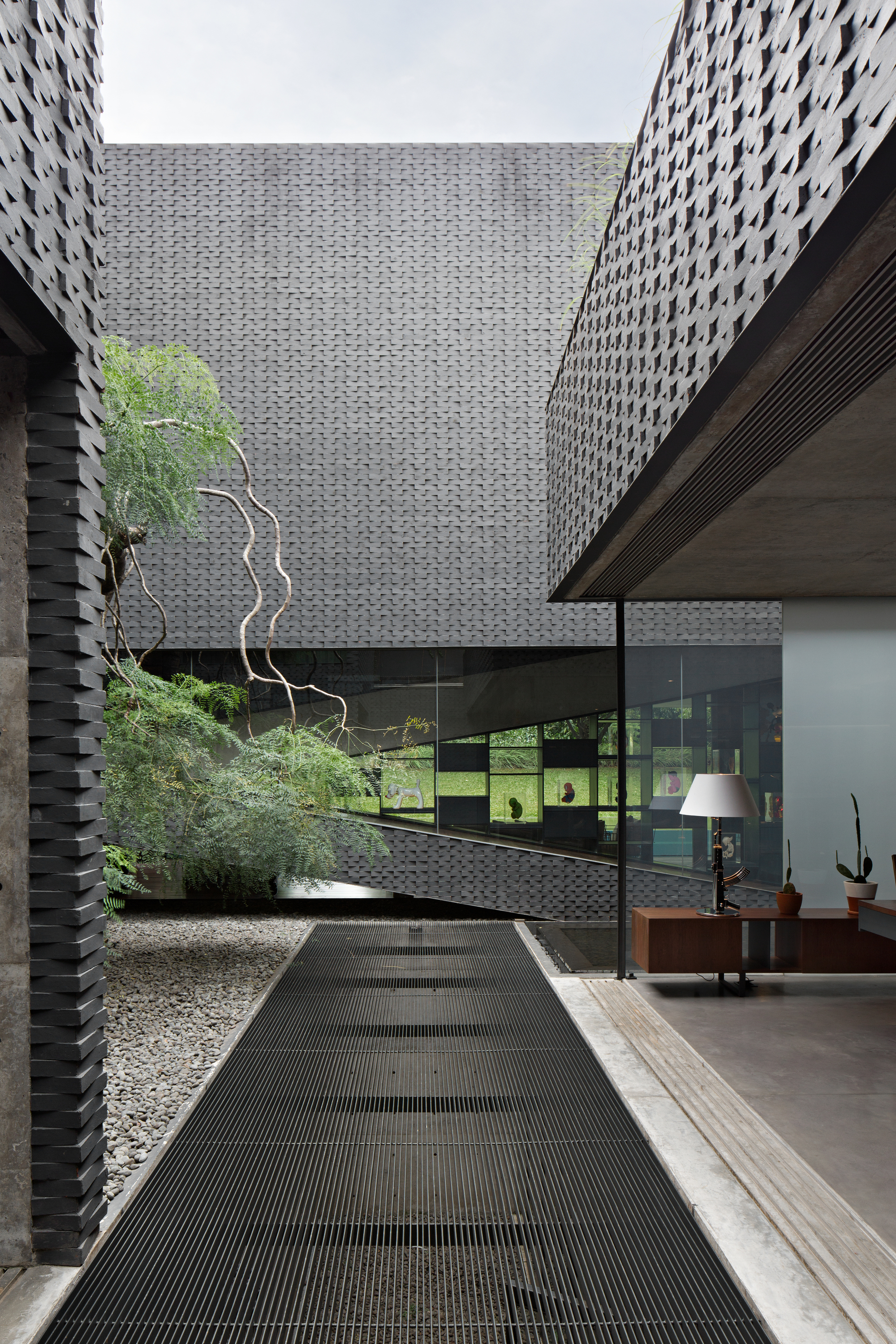 Gallery of AW Residence / andramatin - 15