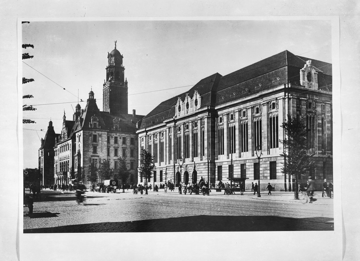 Gallery of ODA Tapped to Expand Rotterdam's Historic Post Office - 9
