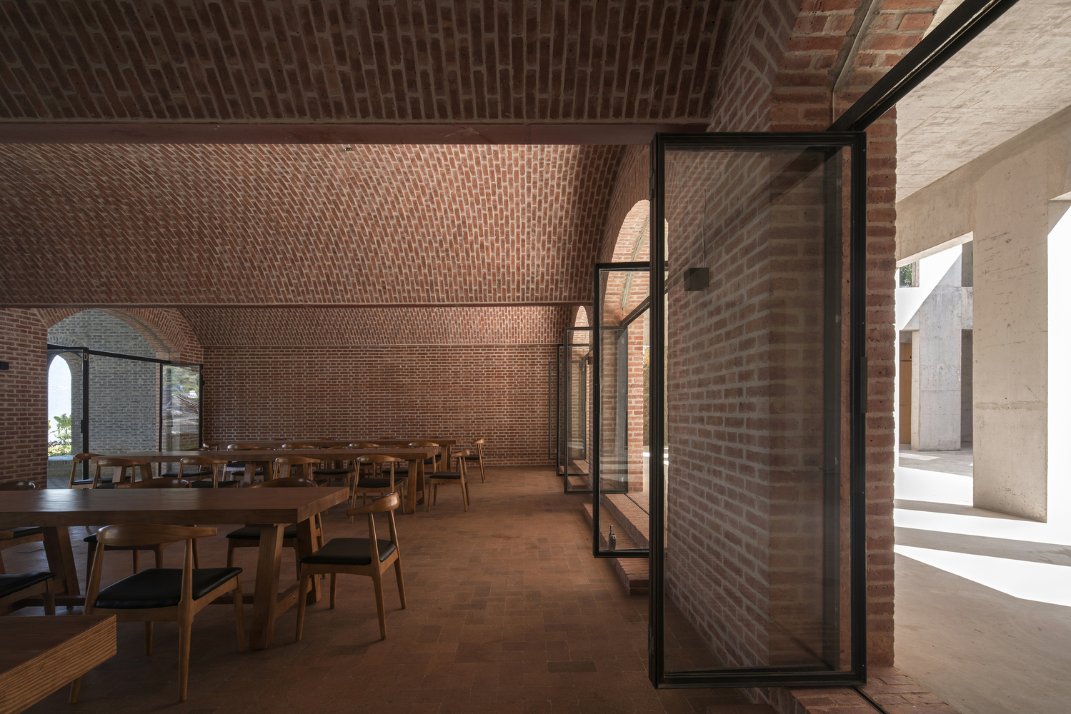 Gallery of Xinzhai Coffee Manor / TAO - Trace Architecture Office - 24