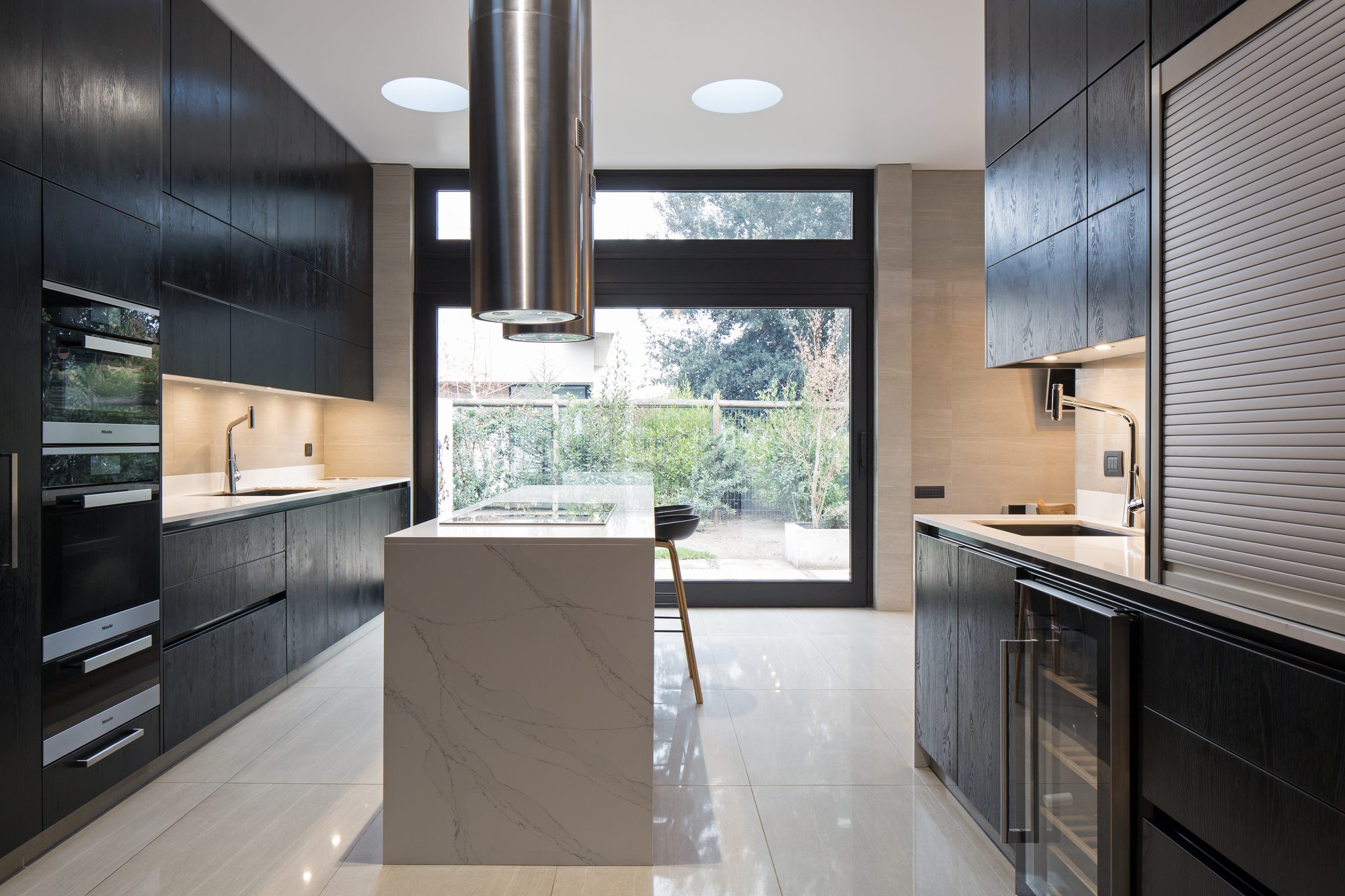 Gallery of Chilean Houses And Their Kitchens In Detail - 12
