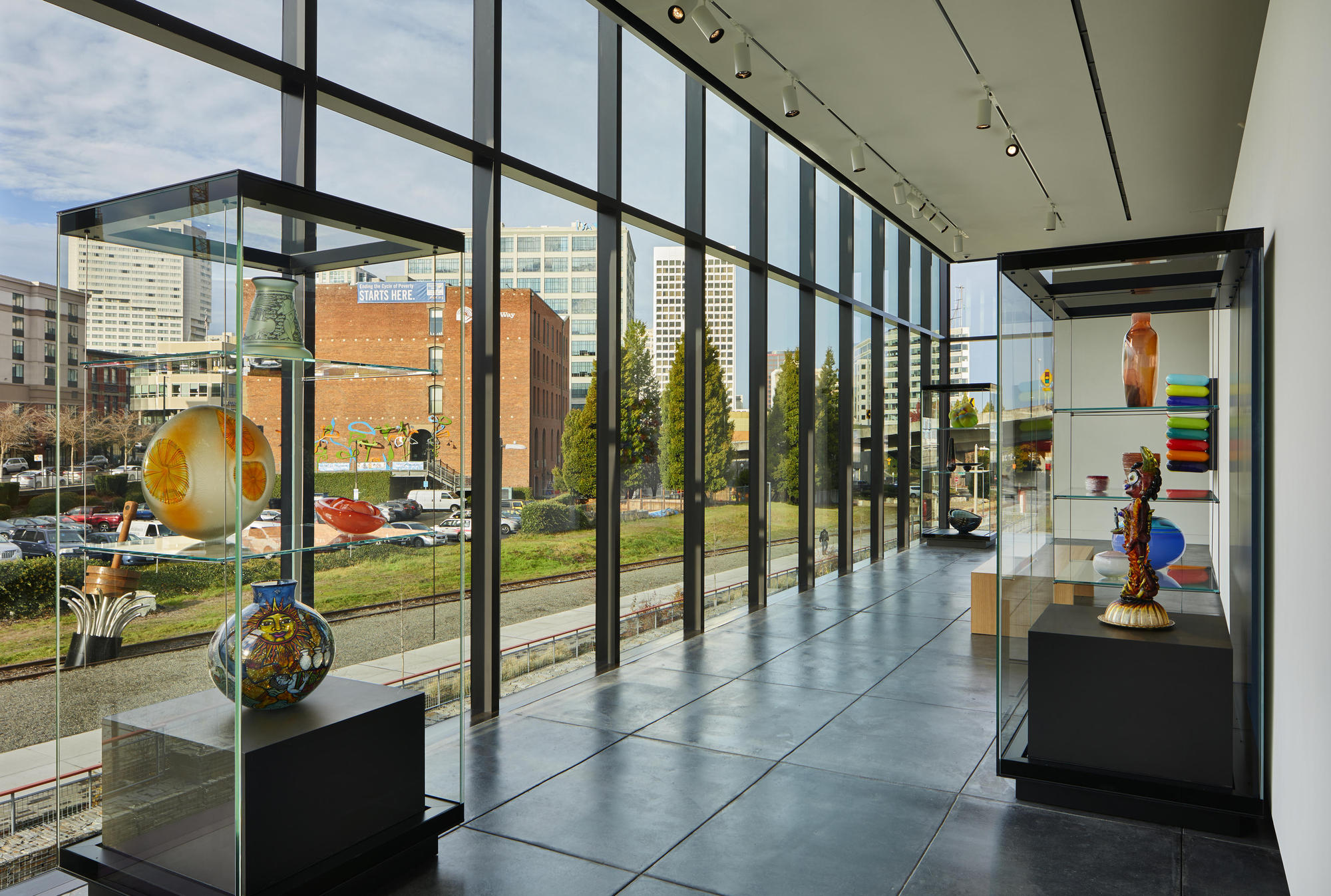 Gallery of Tacoma Art Museum Benaroya Wing / Olson Kundig - 13
