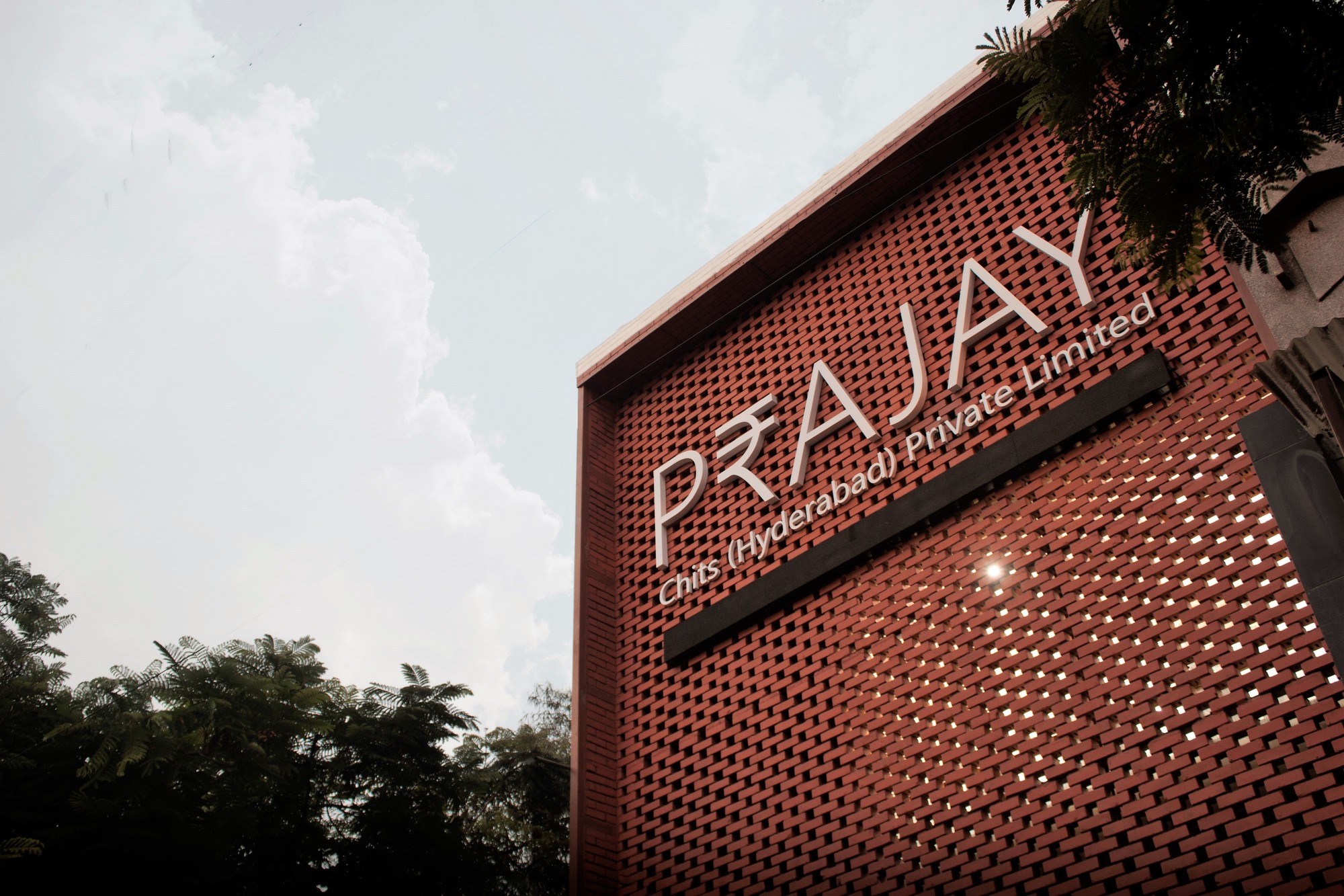 Galería de Oficina de fondos Prajay Chit / Design Experiment - 12