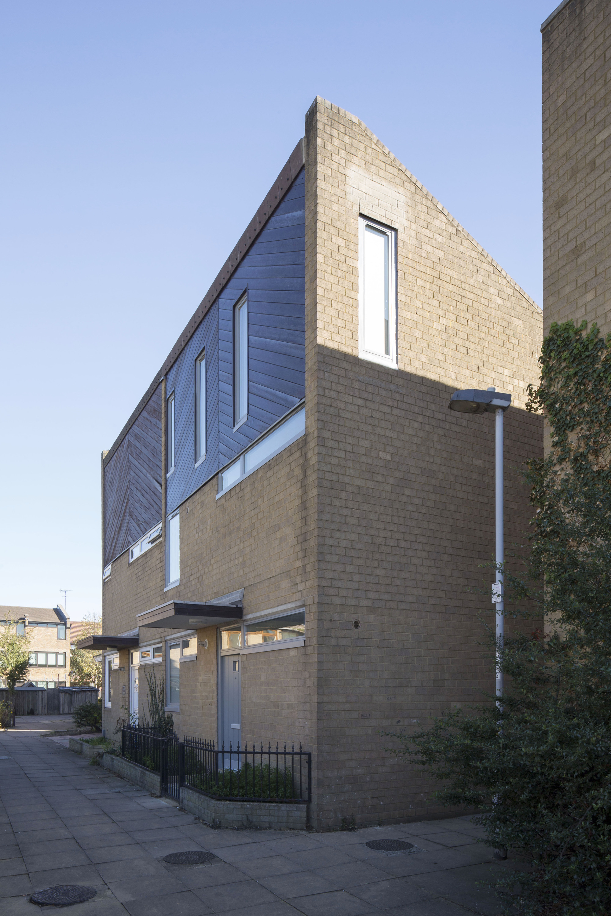 Gallery of Loft Library / Arboreal Architecture - 13