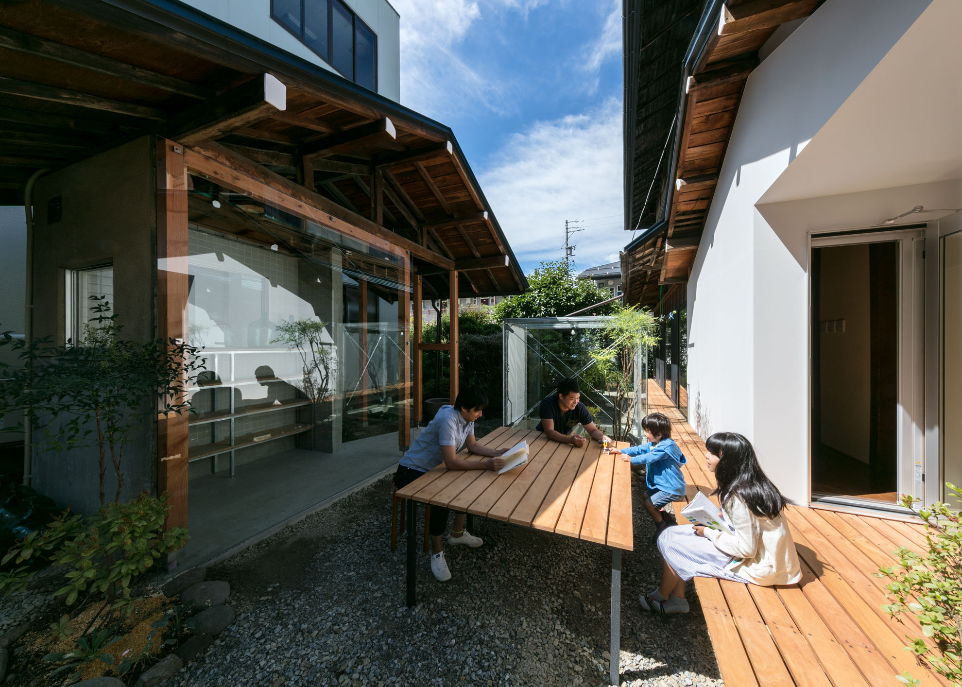 Gallery of House with 6 annexes / Kiyoaki Takeda Architects - 13