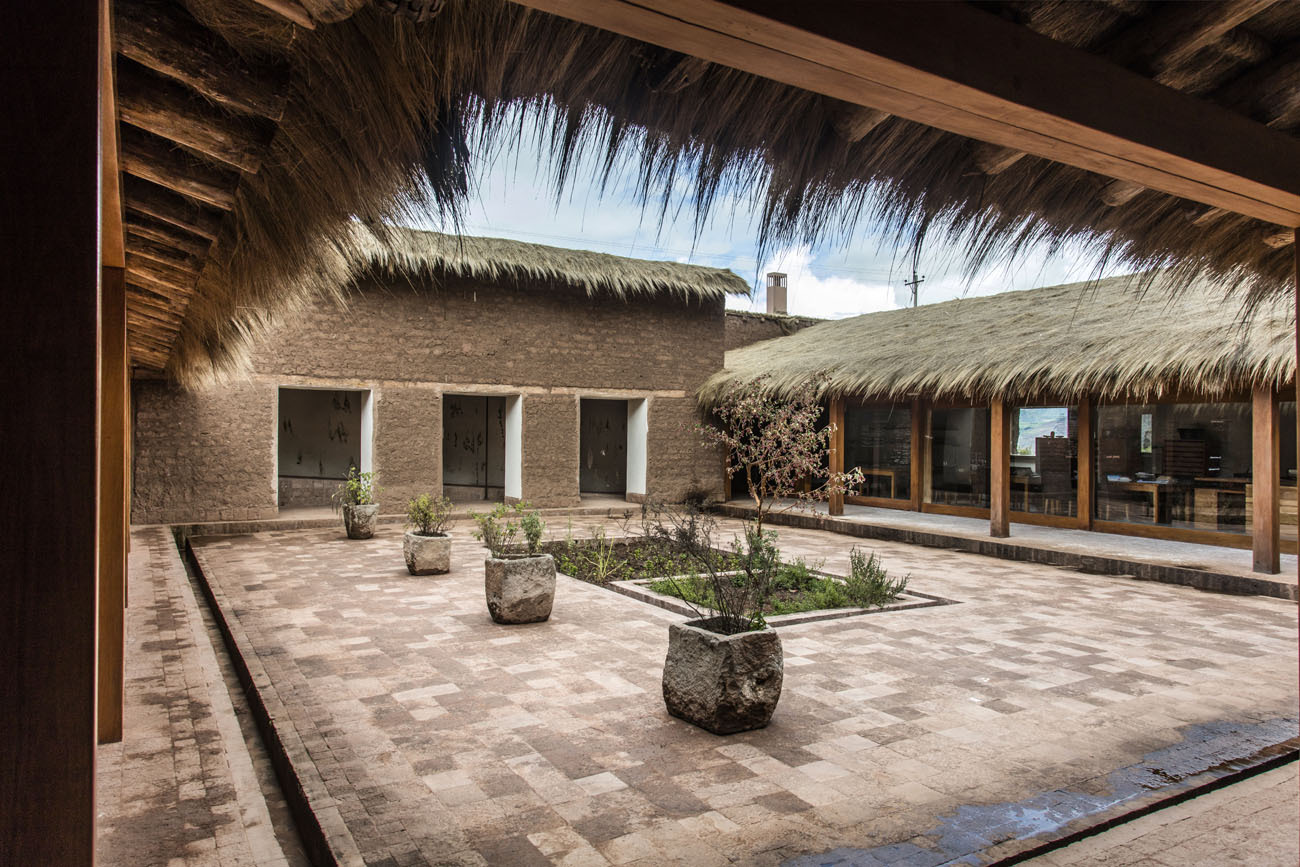 Galeria de Mil Centro / Estudio Rafael Freyre - 7