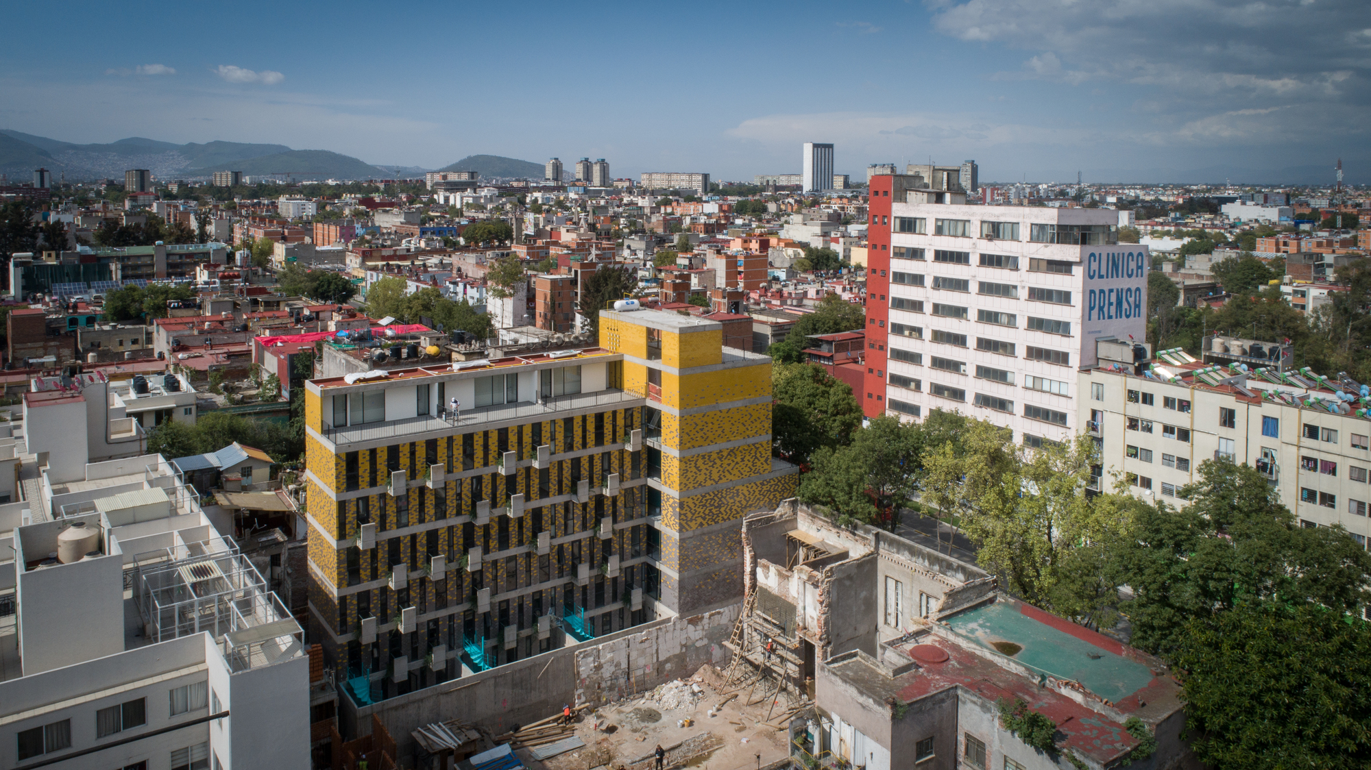 Gallery of GUERRERO 108 Building / VOX arquitectura + Rojkind ...